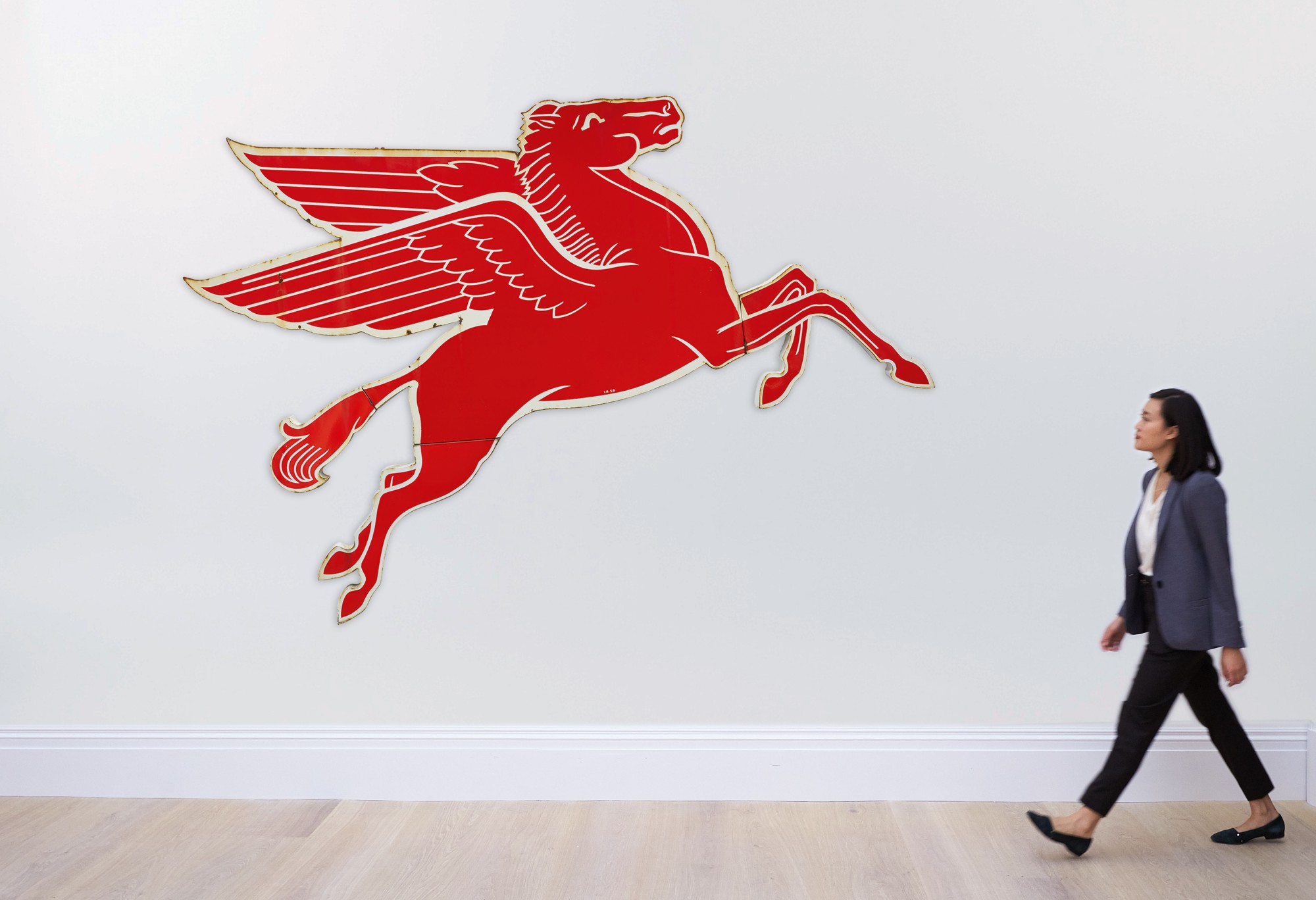 MOBIL PEGASUS (RIGHT-FACING) “COOKIE-CUTTER” PORCEILAIN SIGN | Dear ...