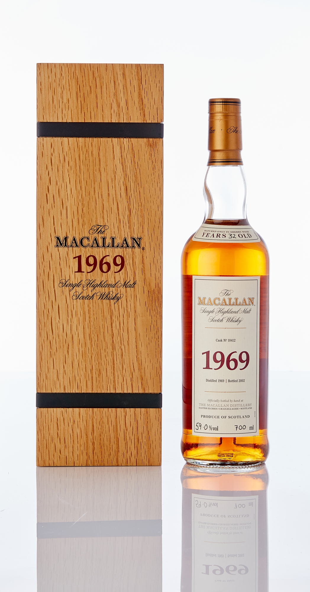 The Macallan Fine & Rare 32 Year Old 59.0 abv 1969 (1 BT70) | Whisky ...