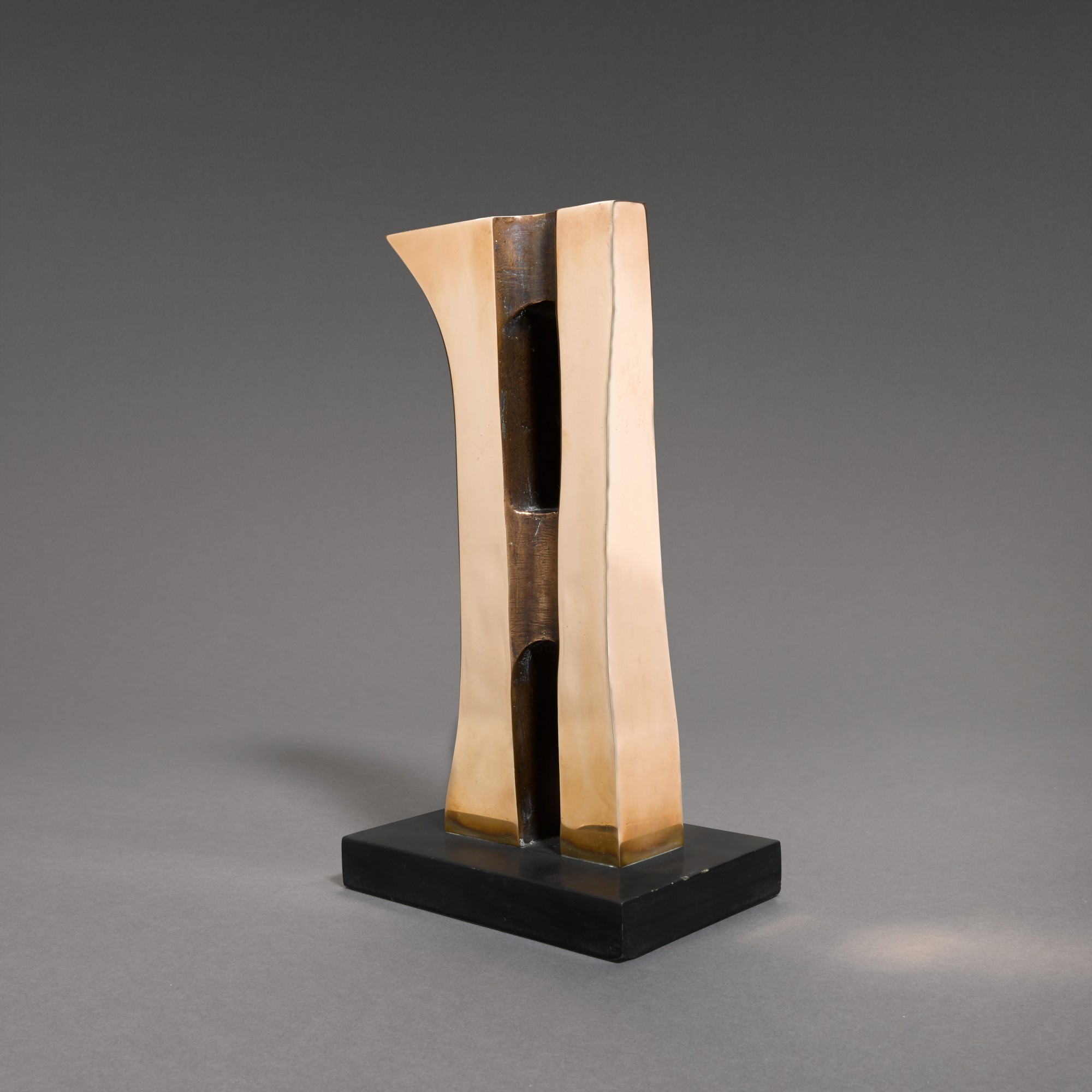 BRONZE TOWER | Modern & Post-War British Art | 2020 | Sotheby's