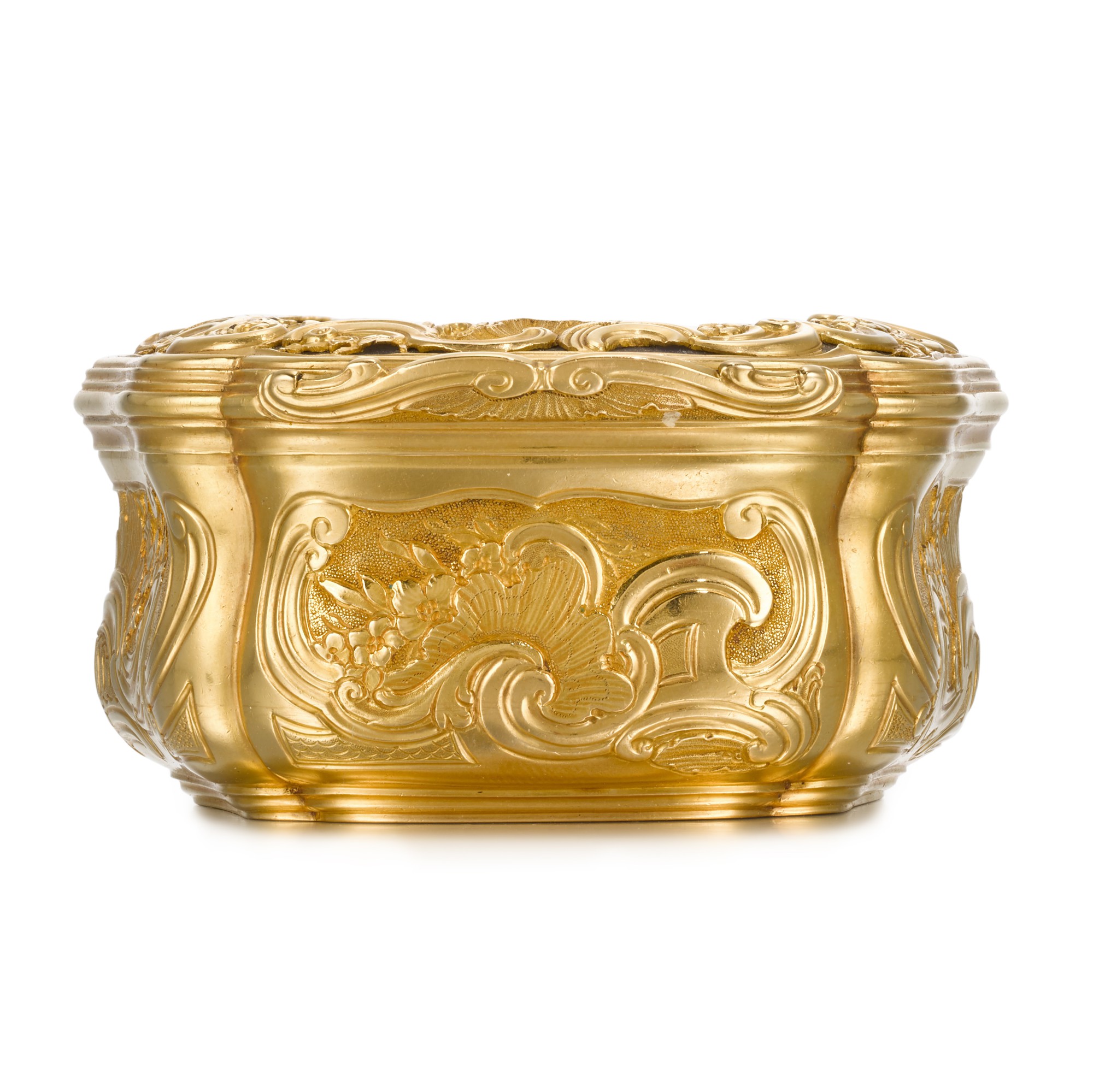 A gold and hardstone portrait snuff box, English, circa 1760 | Gold ...