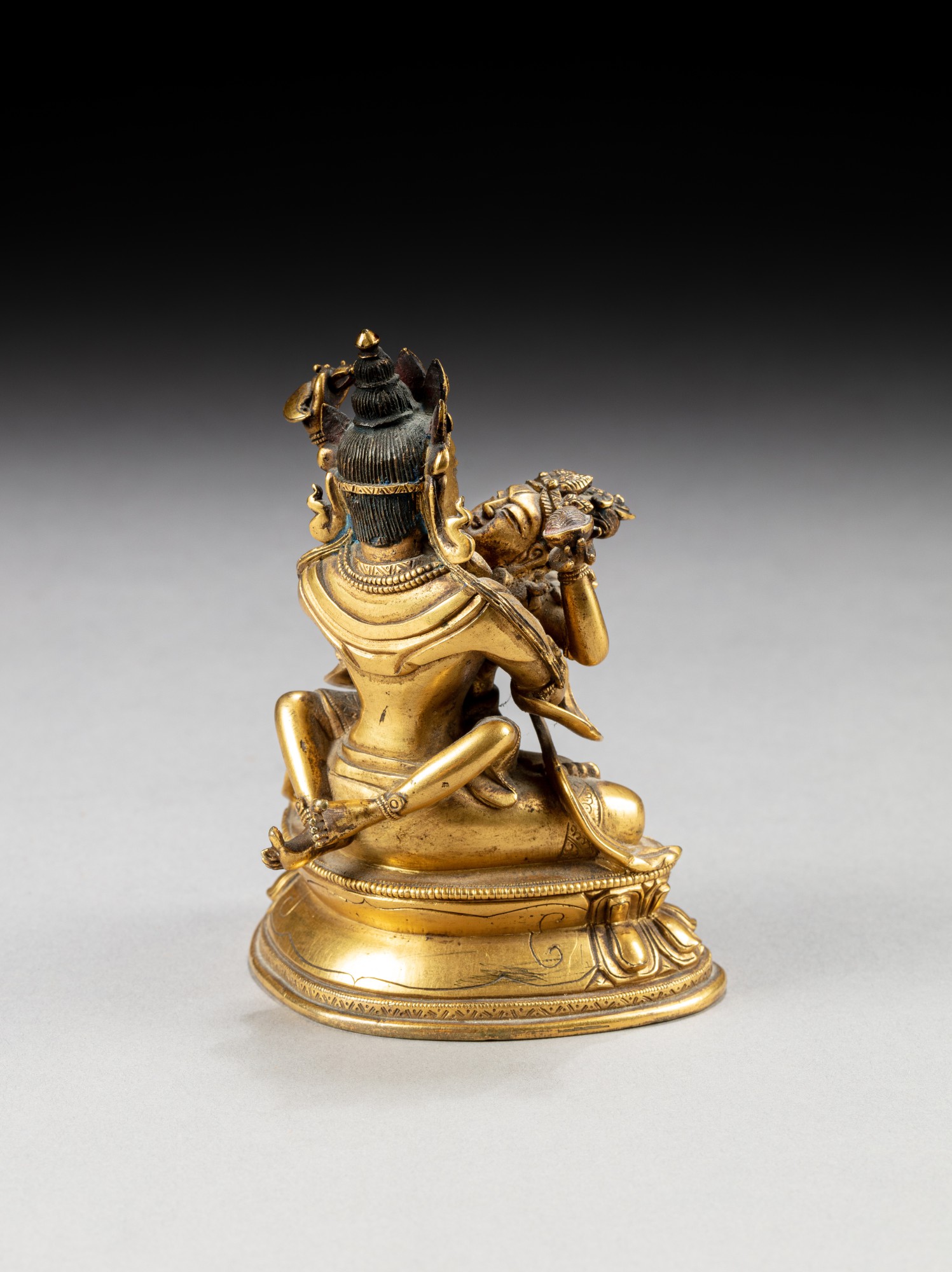A fine gilt-bronze figure of Vajradhara and Samantabhadri Qing dynasty ...