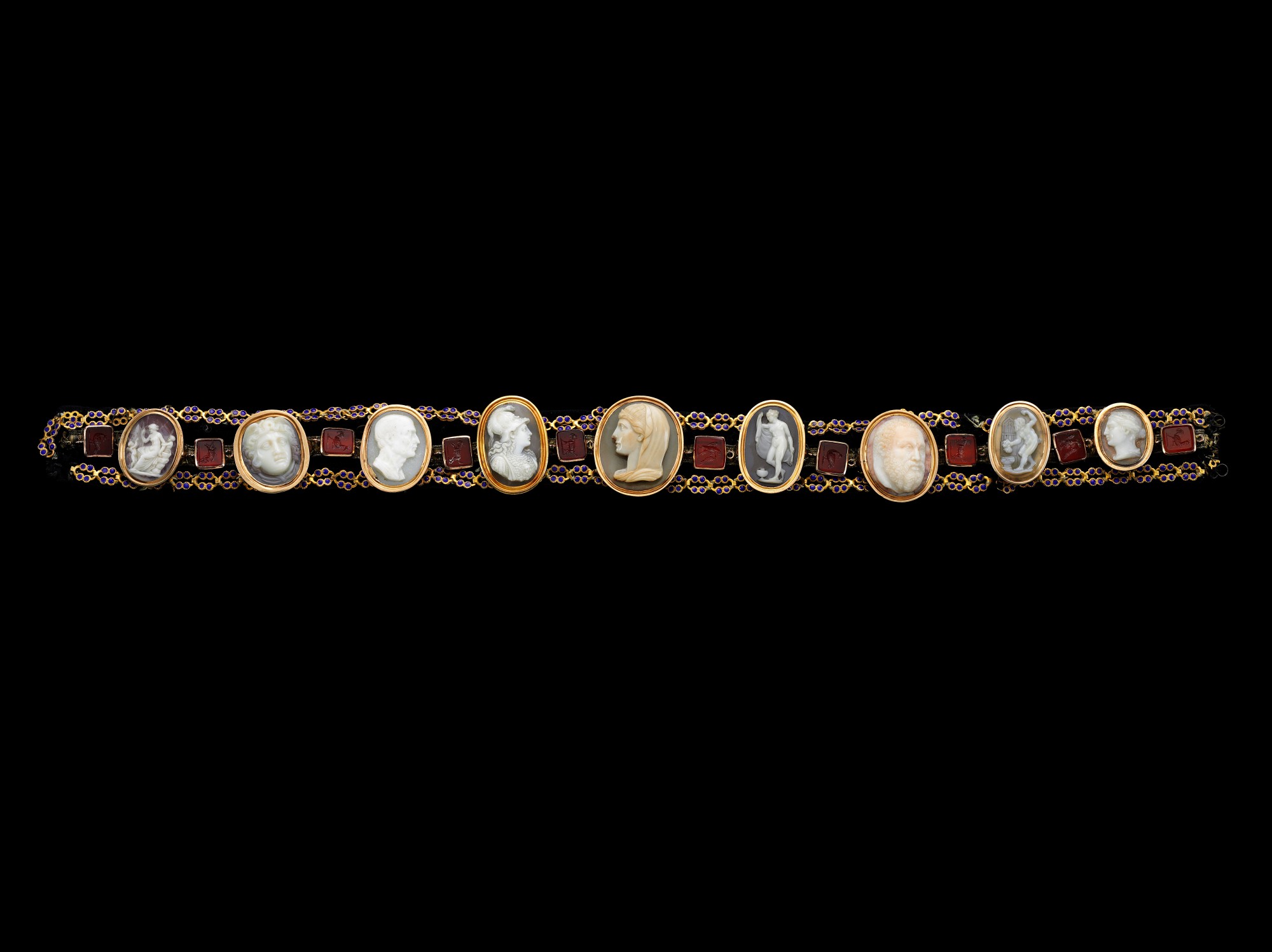 The Glyptics, Italian, 17th - 19th century | Choker | Treasures | 2021 ...