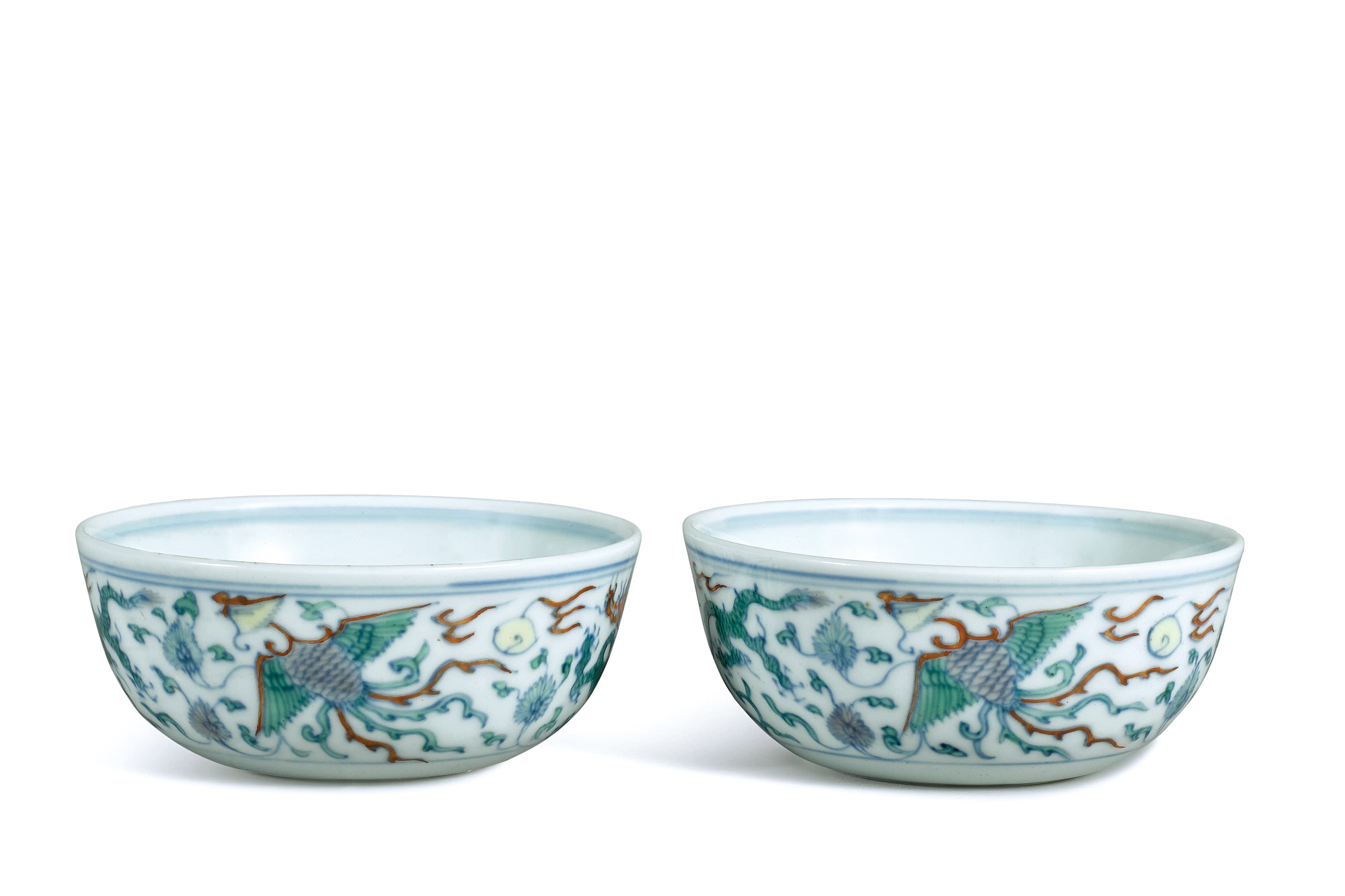 A pair of doucai 'dragon and phoenix' cups, Qing dynasty, early 18th ...