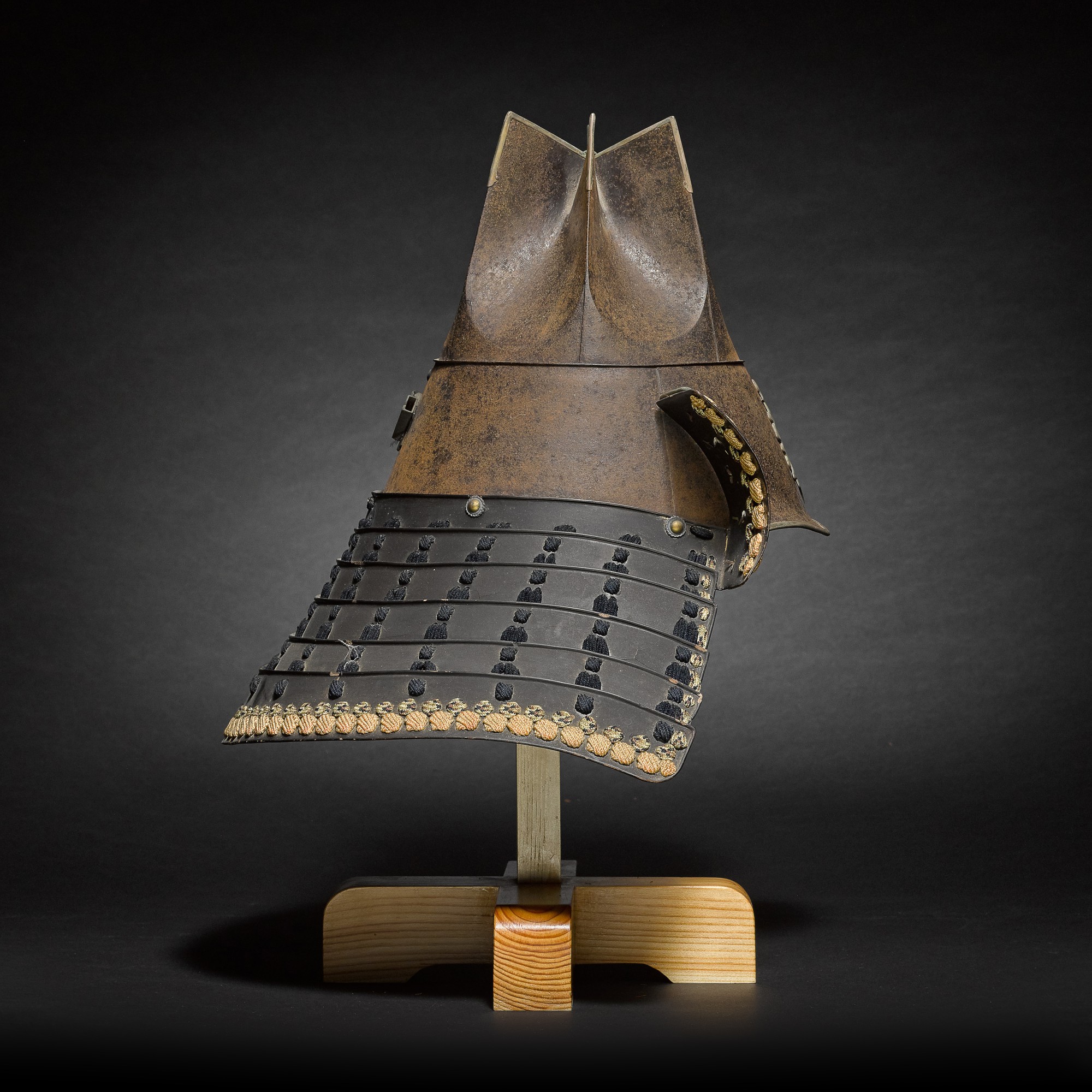 A Kawari kabuto [unusually shaped helmet] and a Nanban do [cuirass ...