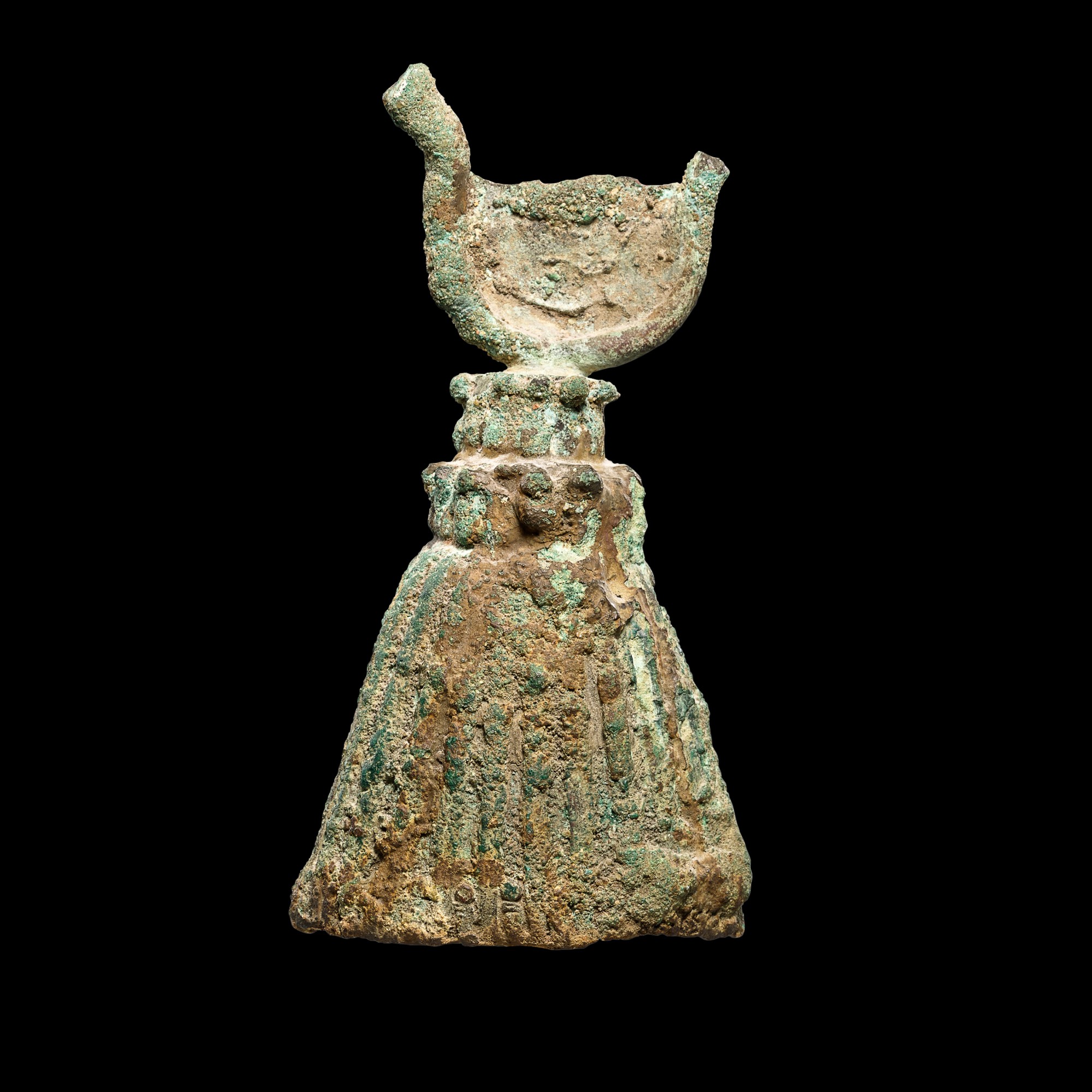 An Egyptian Bronze Head of the Goddess Isis, 21st/25th Dynasty, 1075 ...