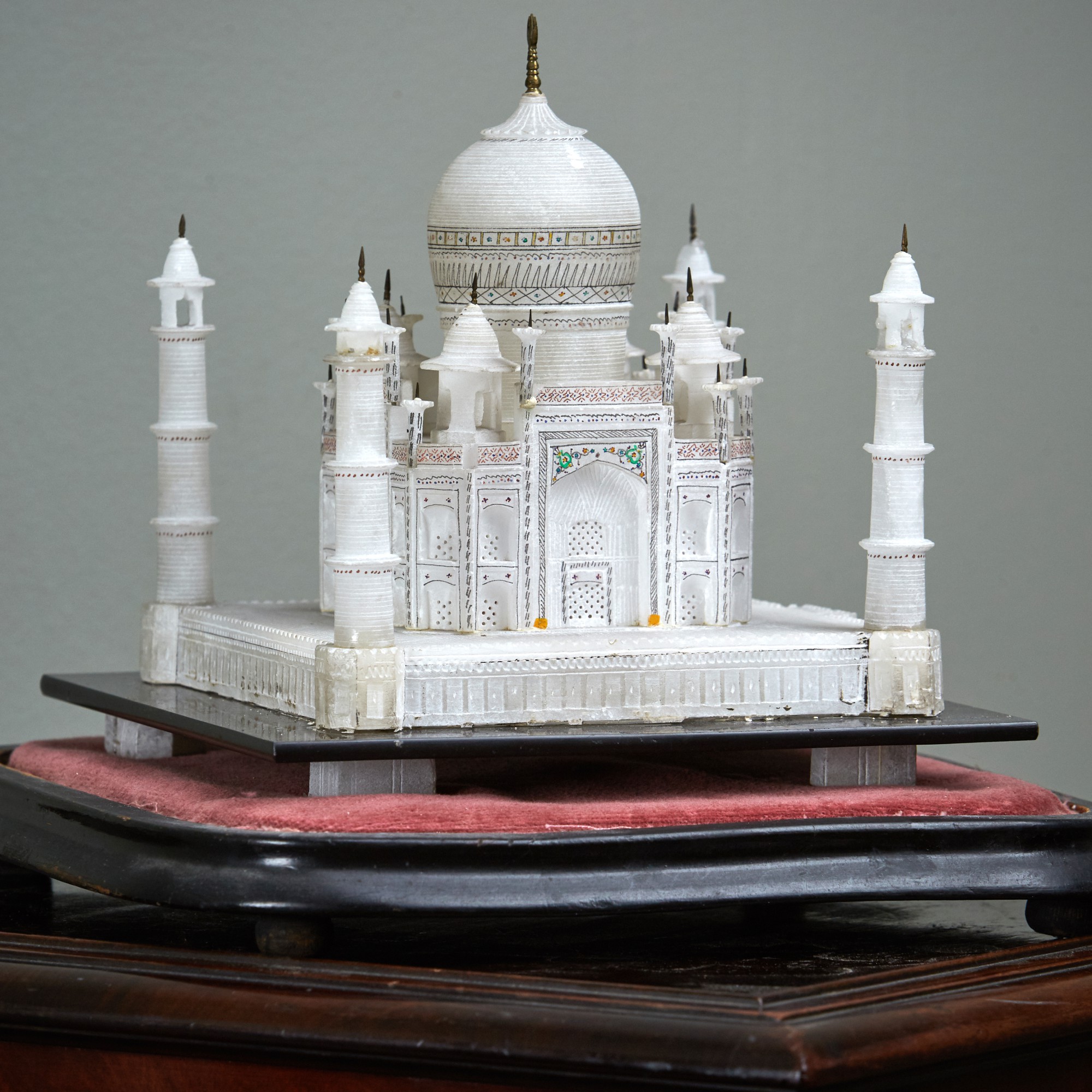 A CARVED ALABASTER MODEL OF THE TAJ MAHAL, INDIA, LATE 19TH/EARLY 20TH ...