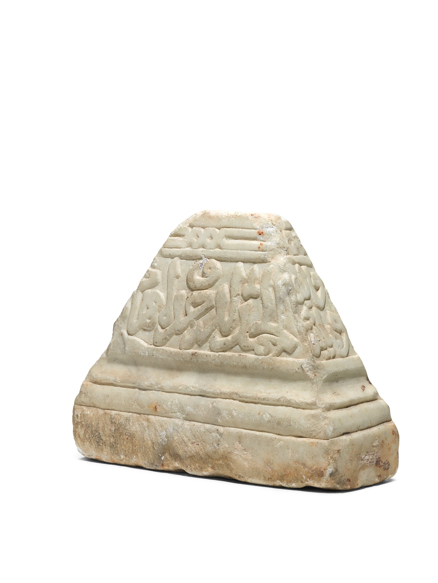 A CARVED MARBLE CALLIGRAPHIC CENOTAPH OR STELE FRAGMENT, INDIA, NORTH ...