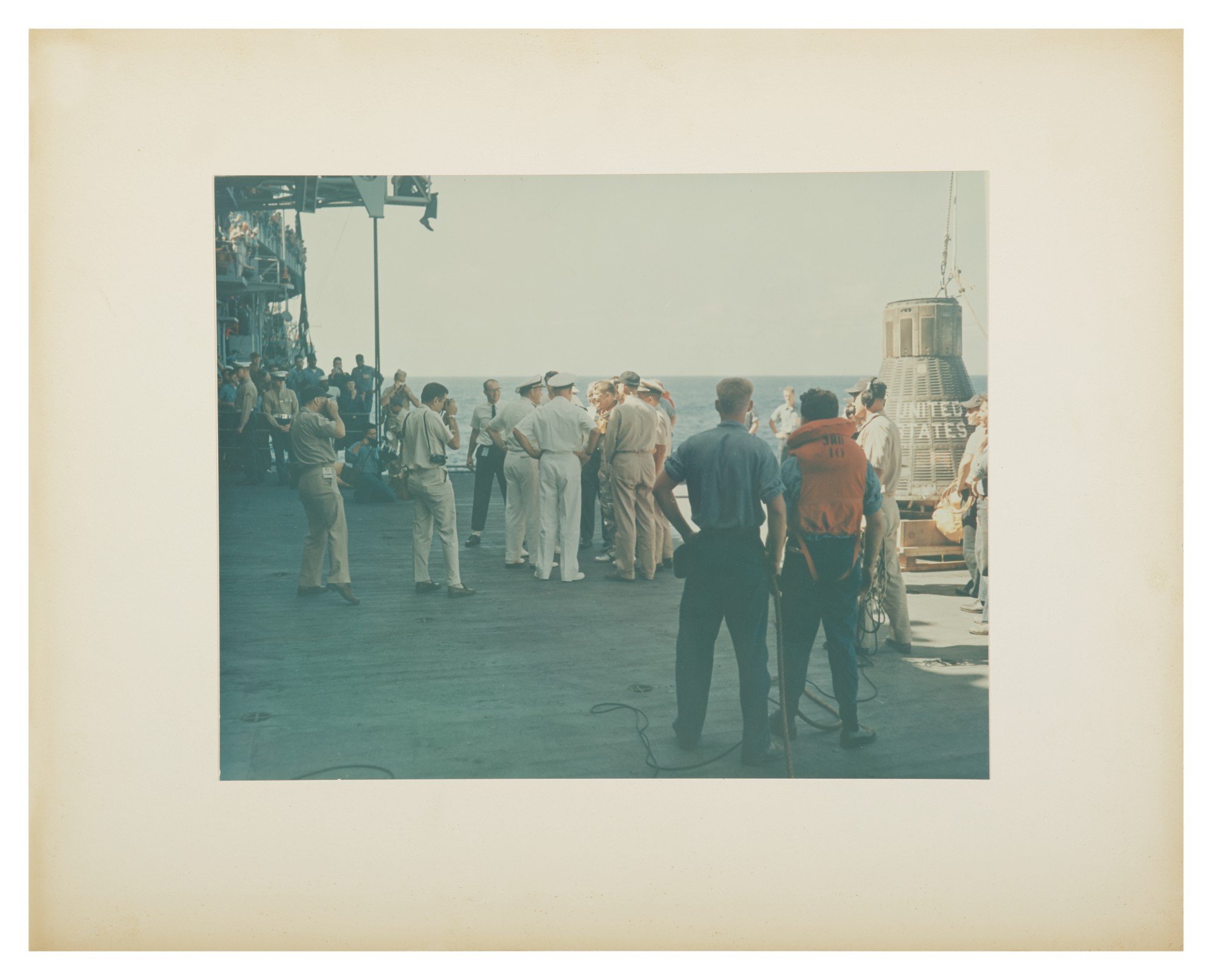 [MERCURY-ATLAS 8] VINTAGE CHROMOGENIC PRINT OF WALLY SCHIRRA ABOARD THE ...