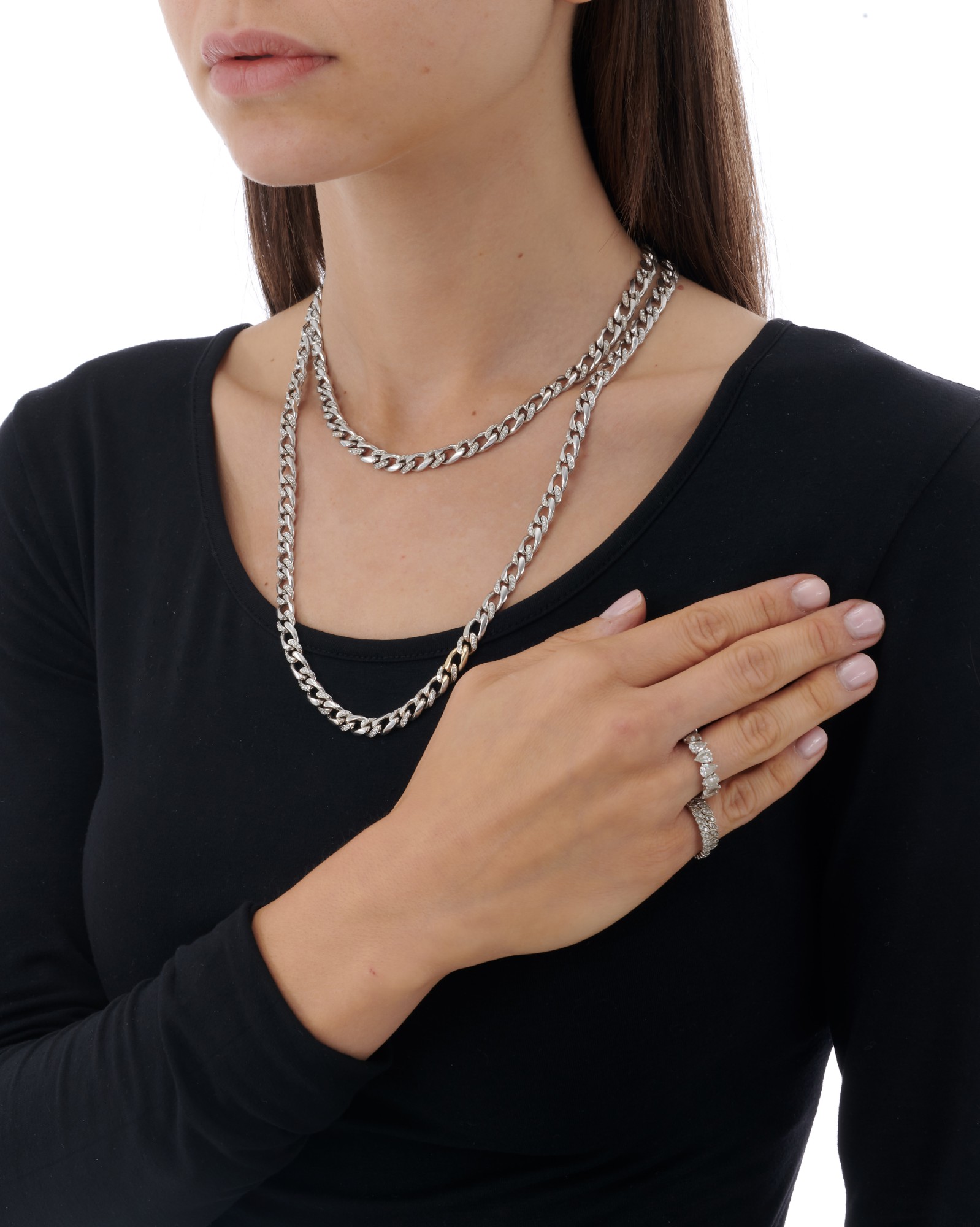 Diamond long chain and three diamond rings (Collana in diamanti e tre ...