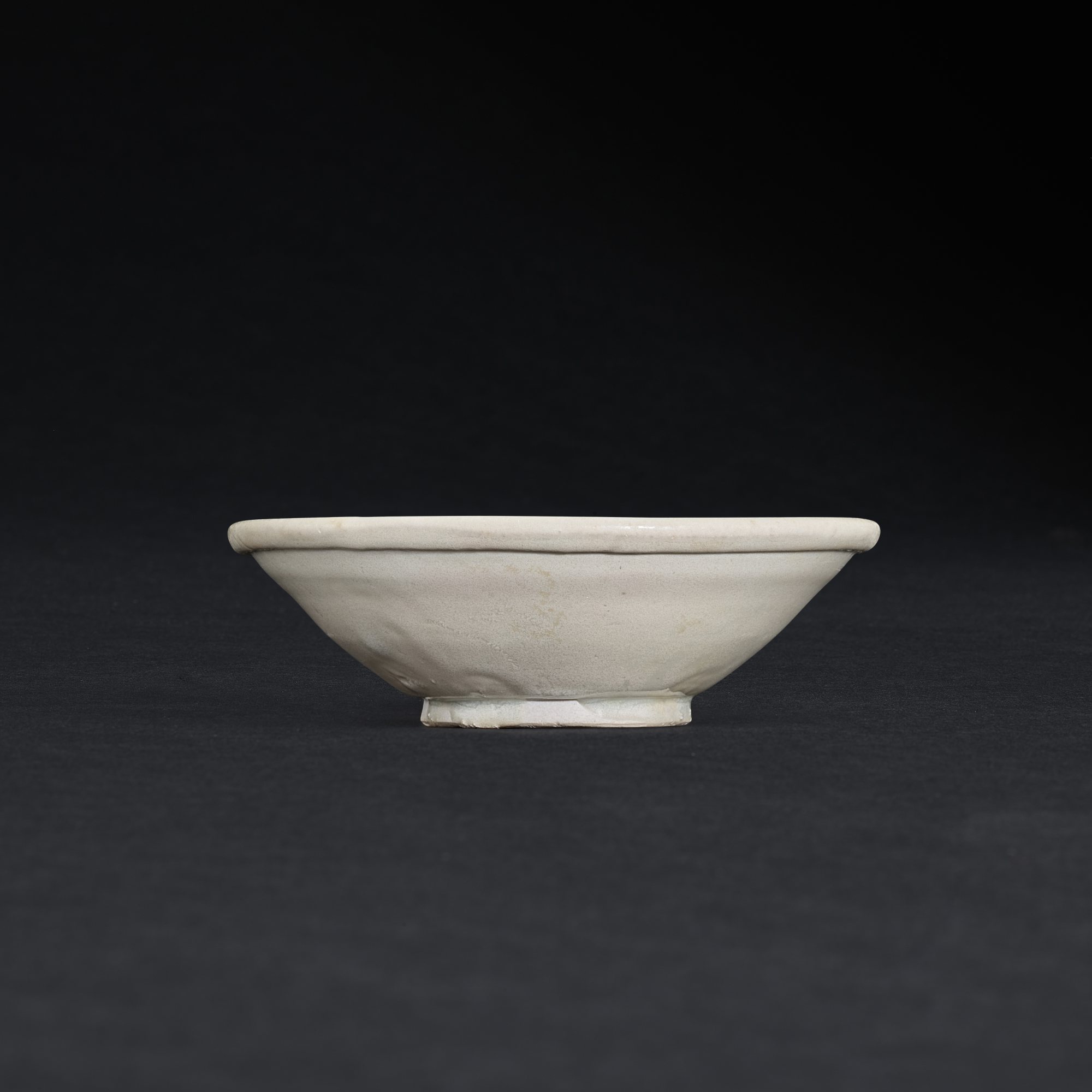 A Xing white-glazed bowl, Tang dynasty 唐 邢窰白釉璧足茶盌 | CHADŌ – The Beauty ...