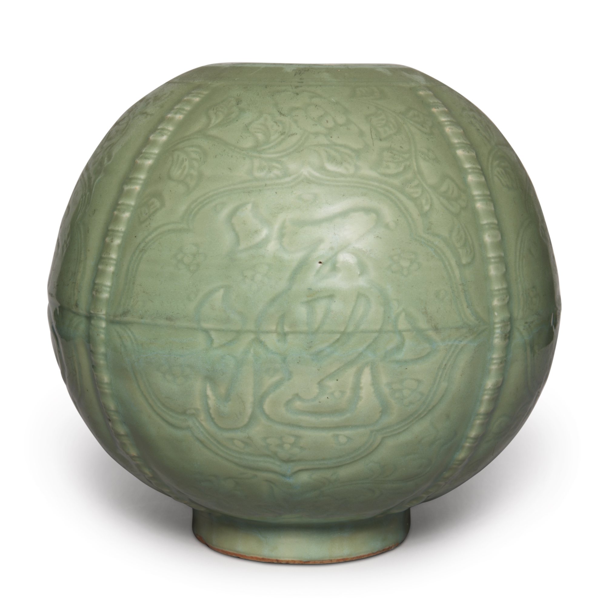 A rare 'Longquan' celadon-glazed bud-form jar, Ming dynasty | 明 龍泉窰青釉 ...