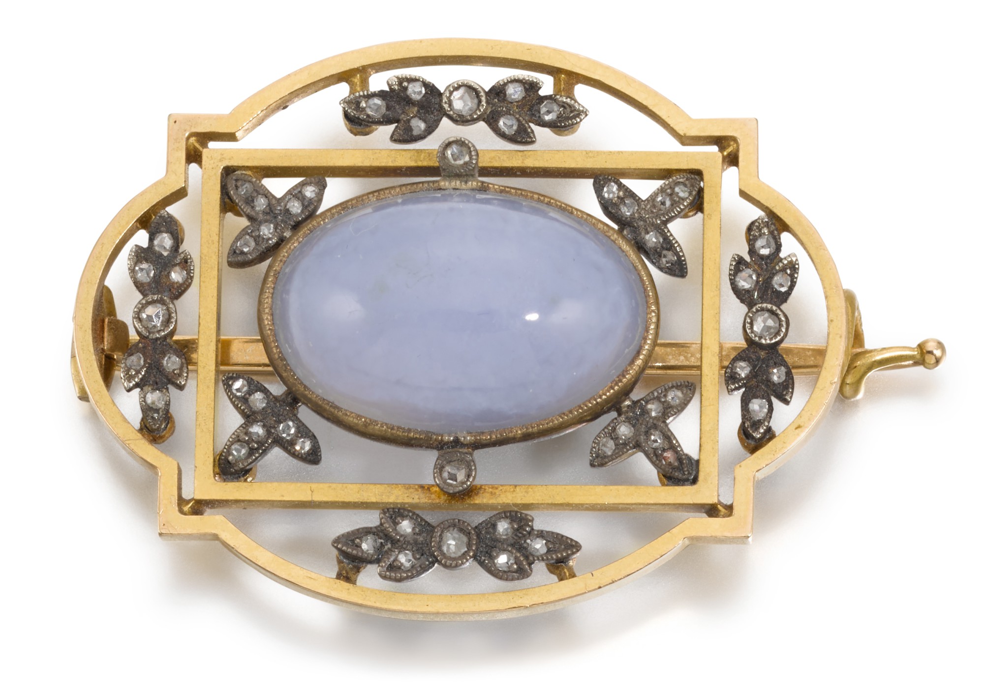 A Fabergé jewelled gold, diamond, chalcedony and platinum brooch ...