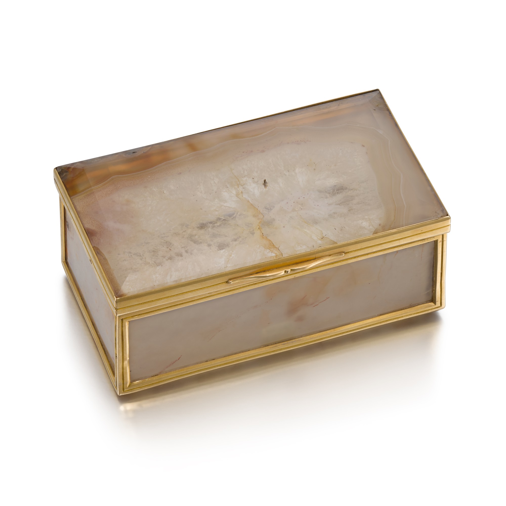 A group of three agate snuff boxes with gold cagework mounts, various ...