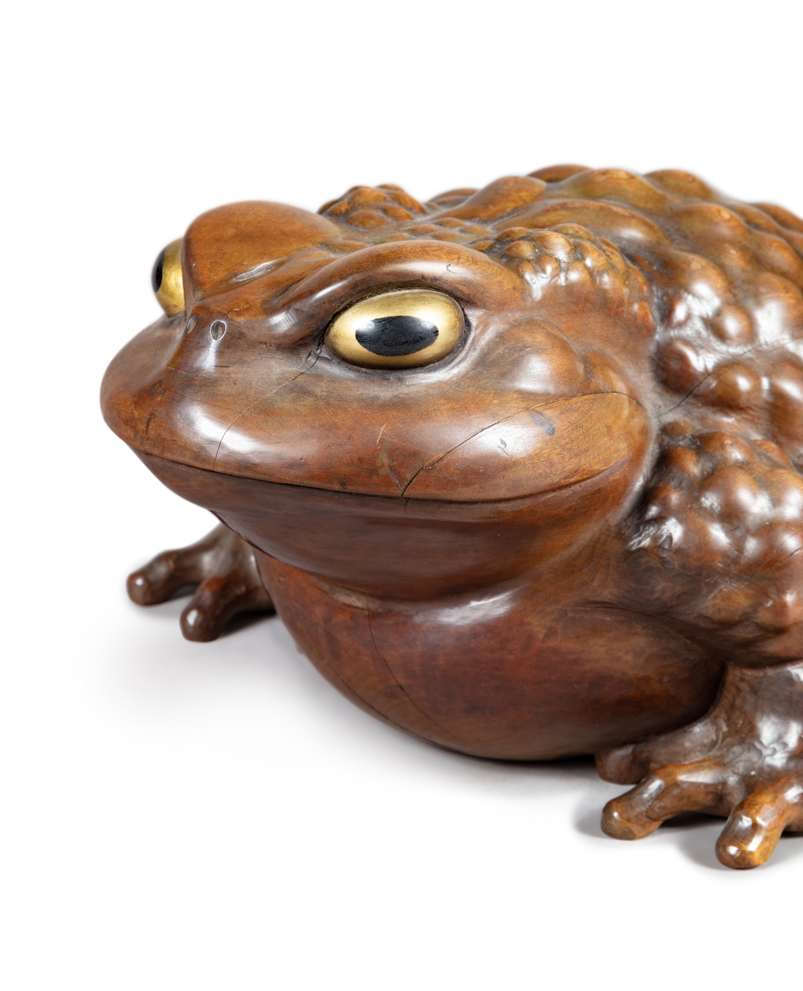 A large carved wood okimono of a toad | Okimono en bois sculpté ...