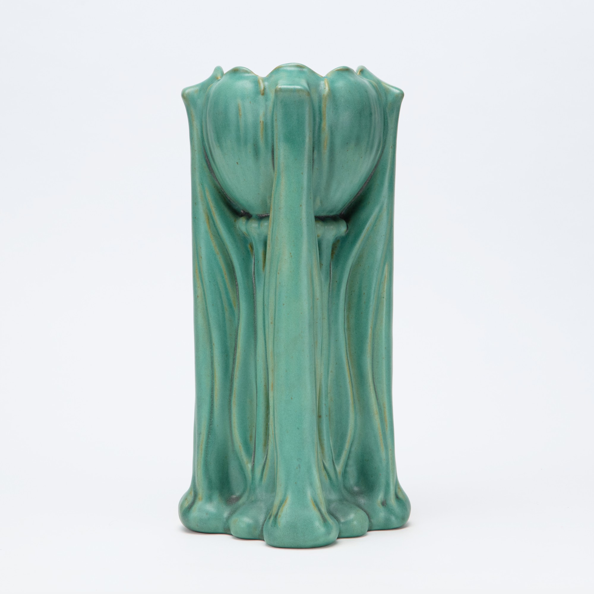 Teco Pottery, Vase, Model No. 423 | Design | 2021 | Sotheby's
