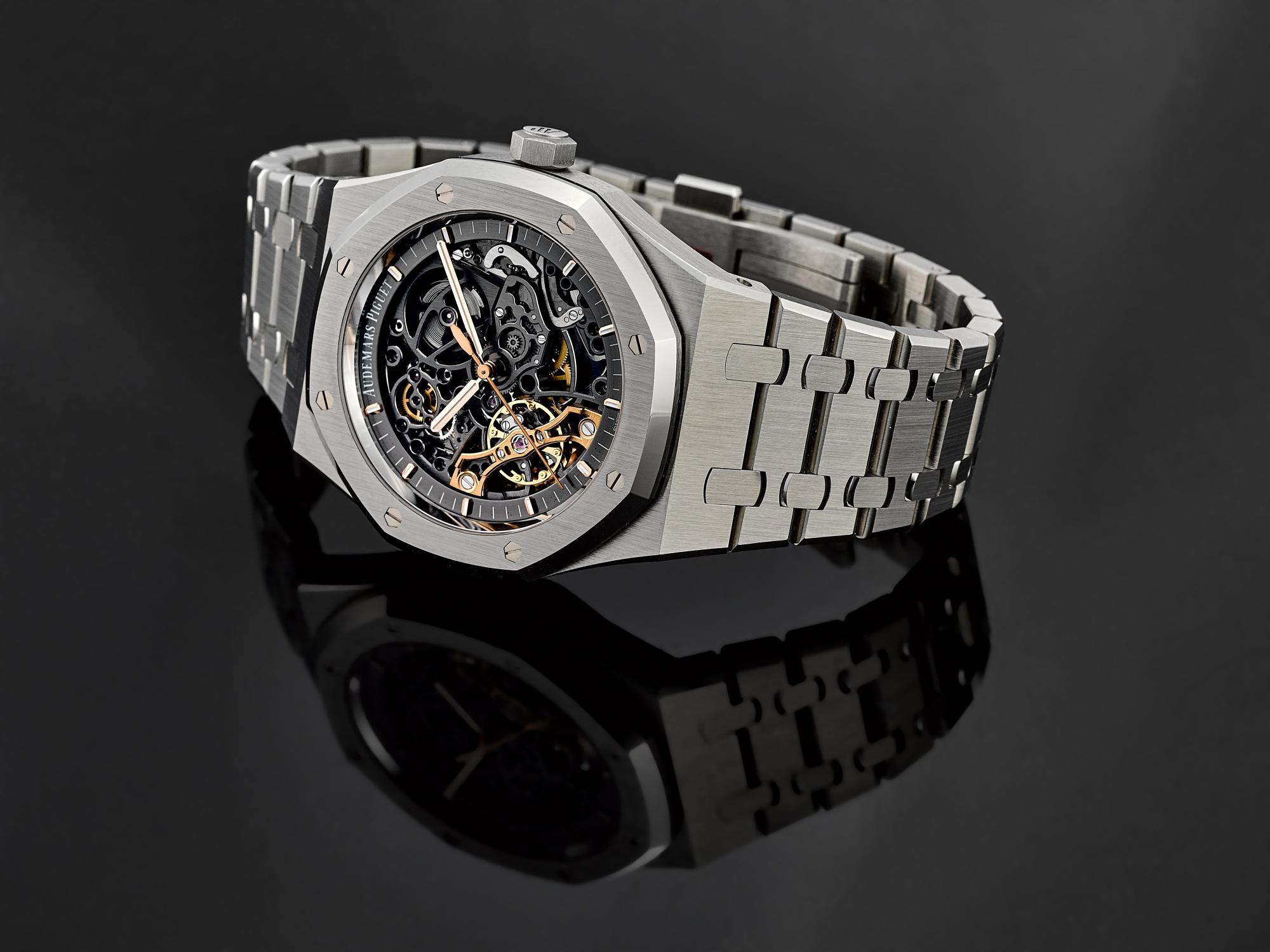 Royal Oak, Reference 15407ST.OO.1220ST.01 | A stainless steel ...