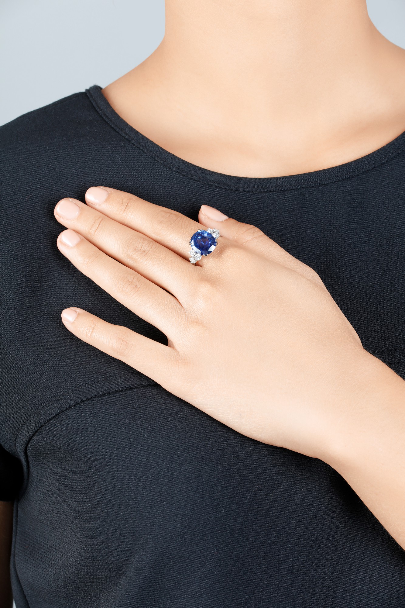 GÜBELIN | SAPPHIRE AND DIAMOND RING [Gübelin｜藍寶石配鑽石戒指] | Magnificent ...