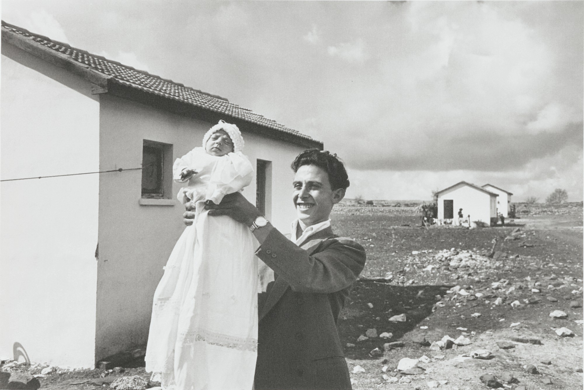 VARIOUS PHOTOGRAPHERS | MAGNUM FOUNDERS, IN CELEBRATION OF SIXTY YEARS ...