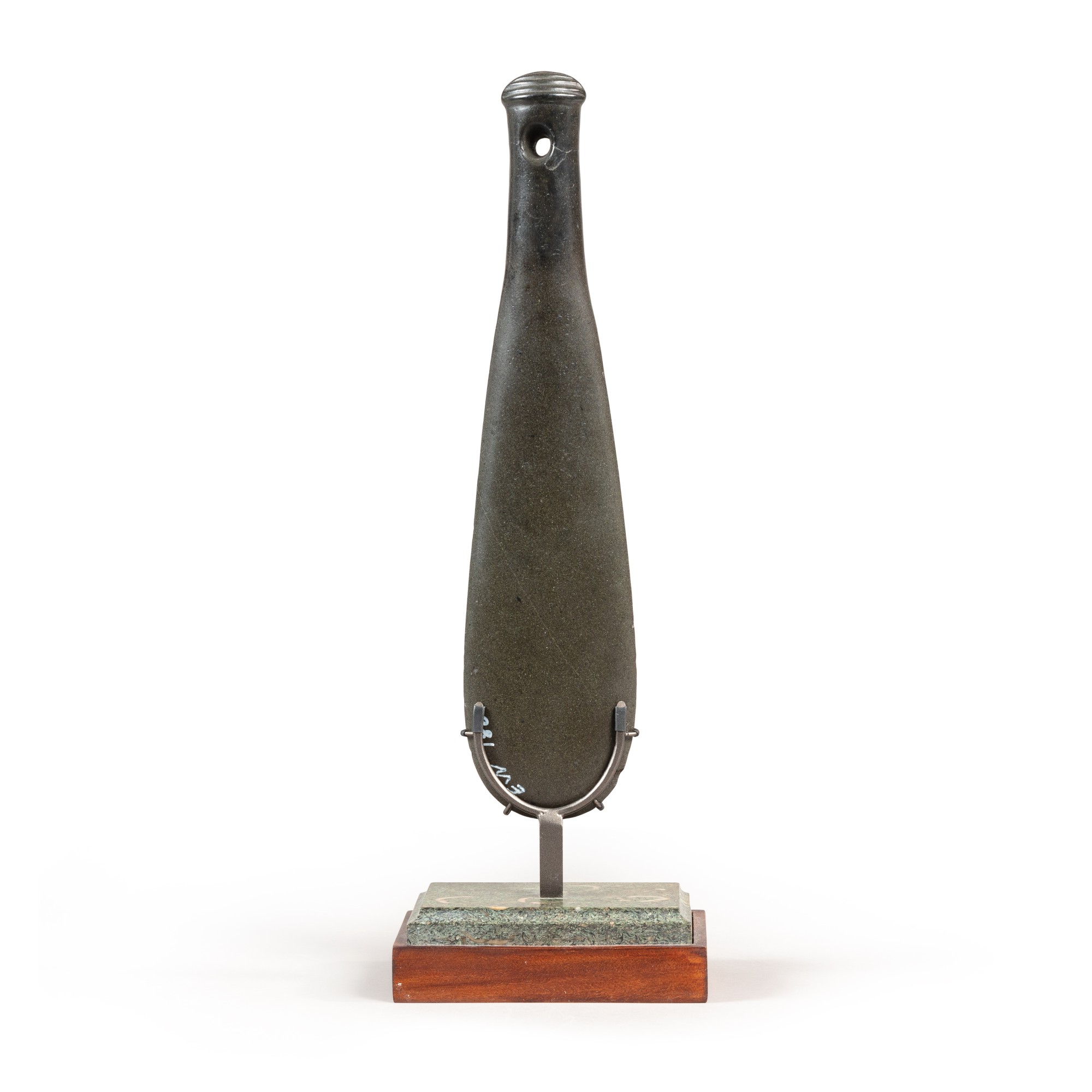 Stone Club Patu Onewa, Maori, New Zealand | Massue patu onewa, Maori ...