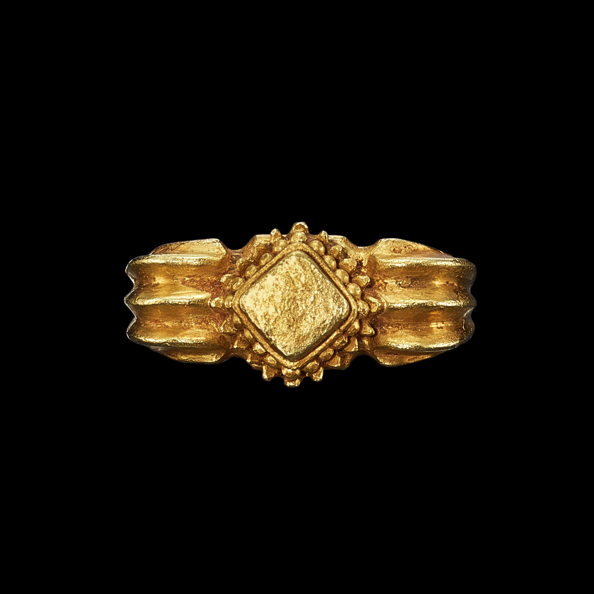 A solid gold ring with vertical rib shank Java, Indonesia, 7th-12th ...