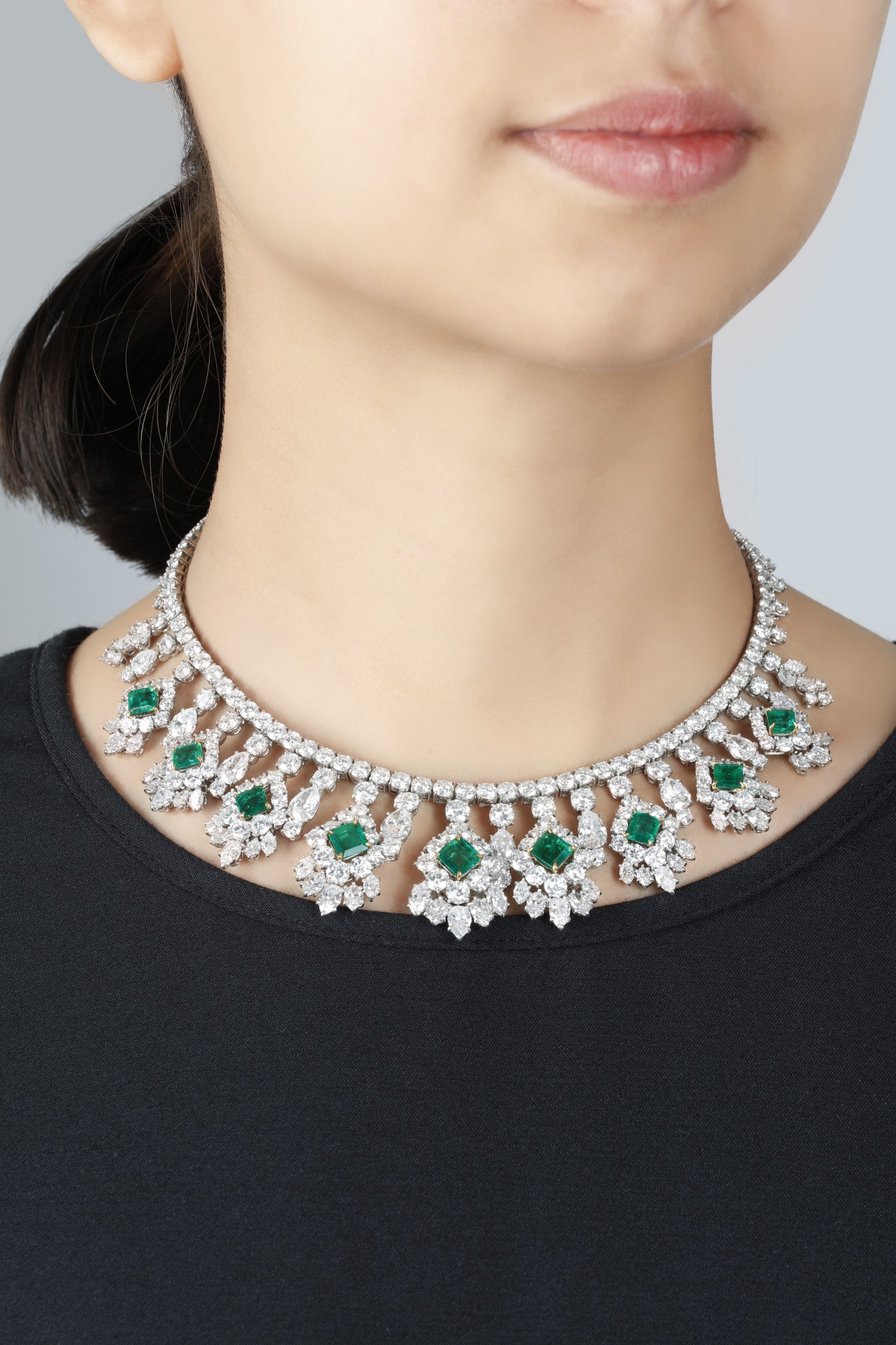 HARRY WINSTON [海瑞溫斯頓] | EMERALD AND DIAMOND NECKLACE [祖母綠配鑽石項鏈 ...