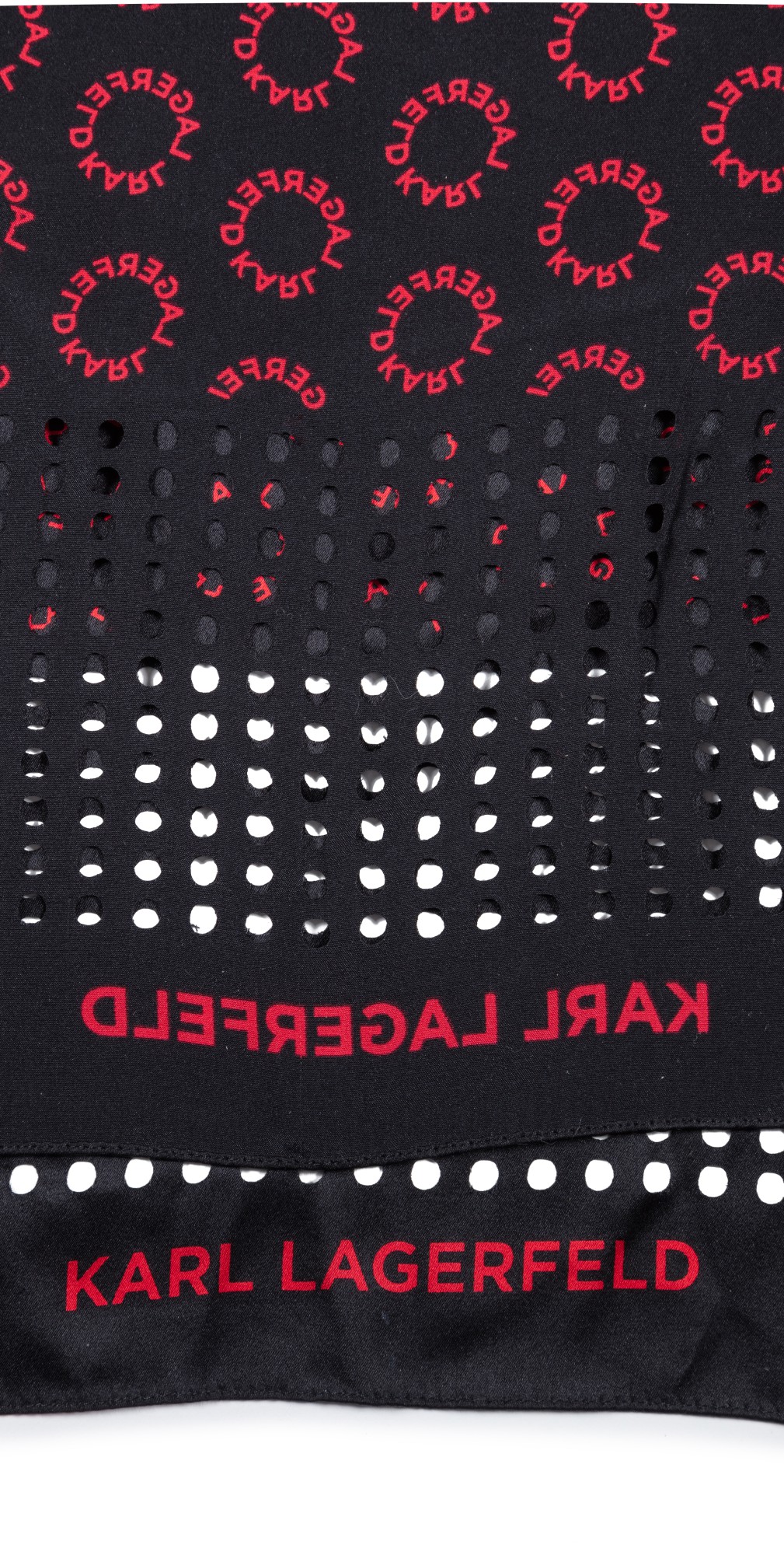 A set of wool, silk and cashmere scarves | Ein Set von vier Schals aus ...