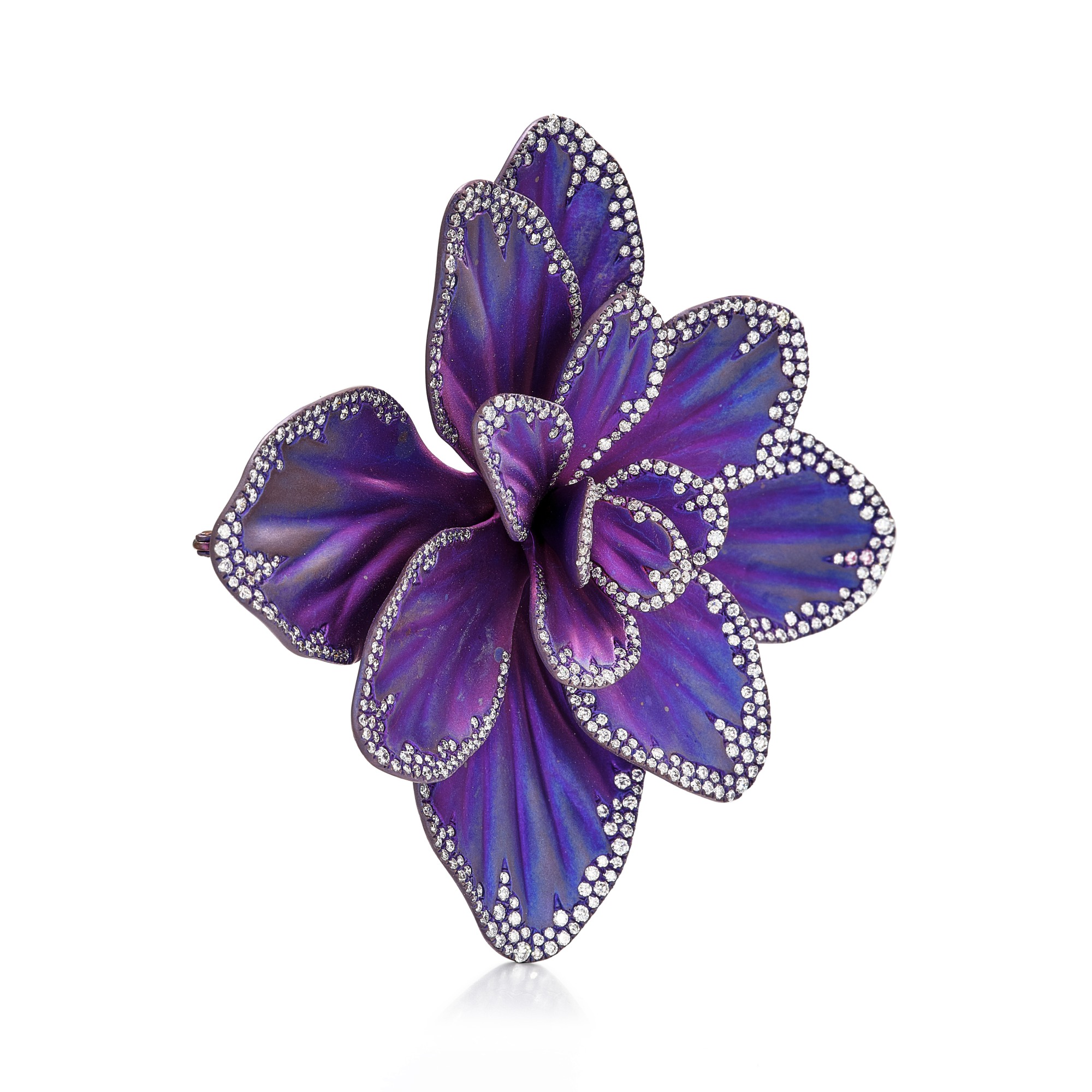 Titanium and Diamond Brooch | 鈦金屬 配 鑽石 胸針 | Magnificent Jewels II ...