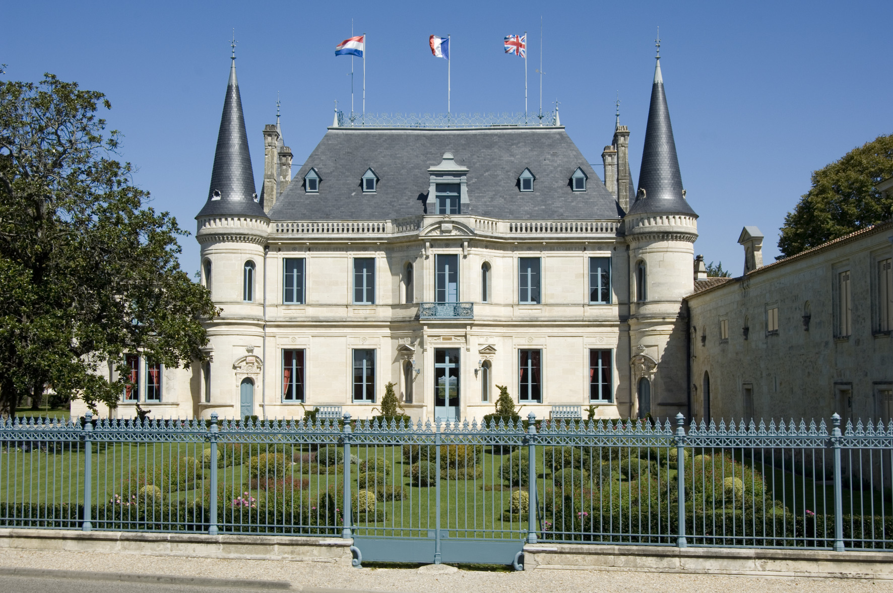 Château Palmer 2015 (12 BT) | Titans of Bordeaux | Odyssey in Champagne ...