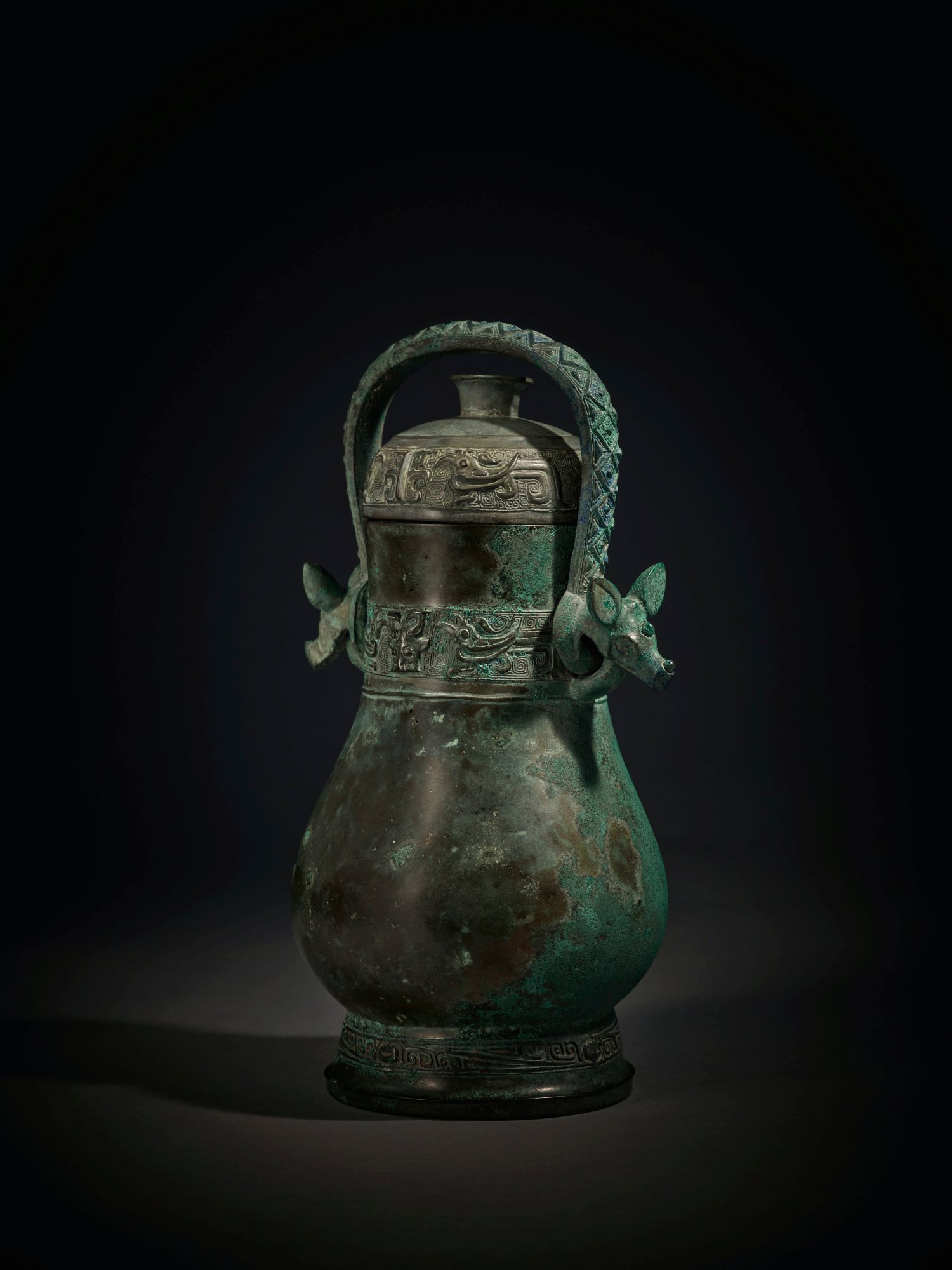 The Fu Ding You, Late Shang / Early Western Zhou dynasty | 商末 / 西周初 父丁卣 ...