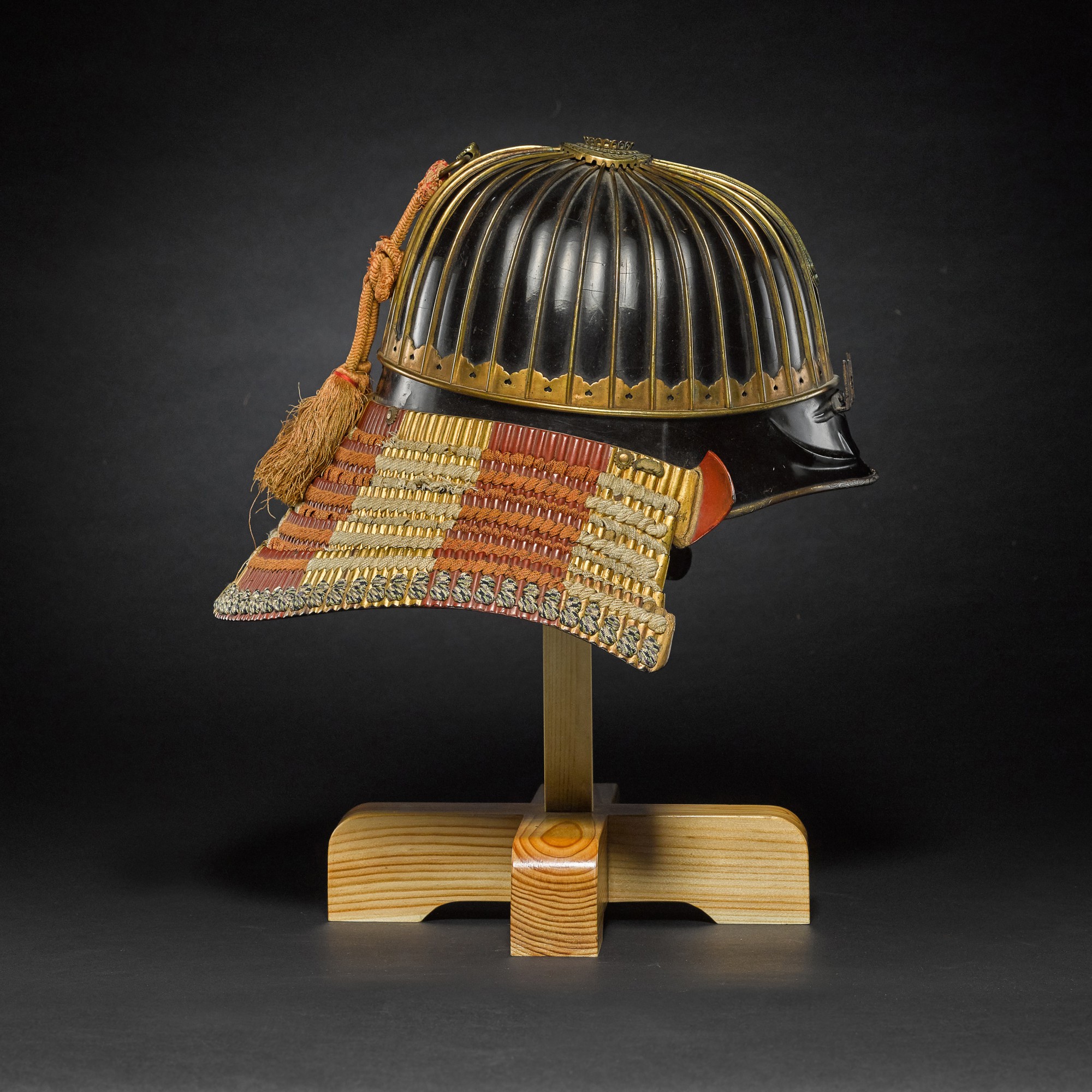A fine Nimai-do gusoku [armour] |The kabuto Momoyama period, late 16th ...