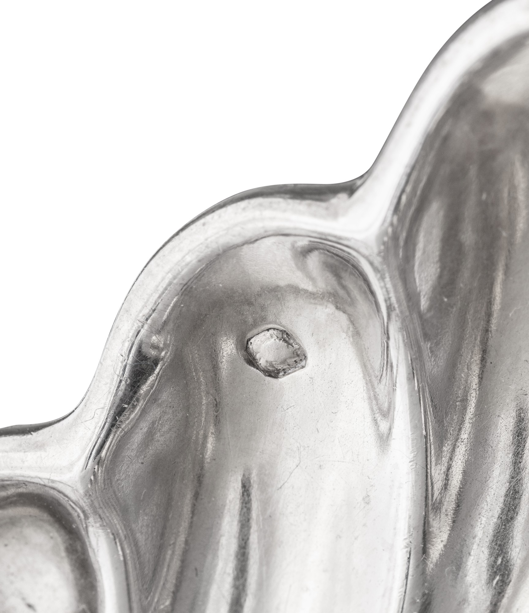 A pair of French shell-shaped silver dishes, Pierre Gavard, Paris ...