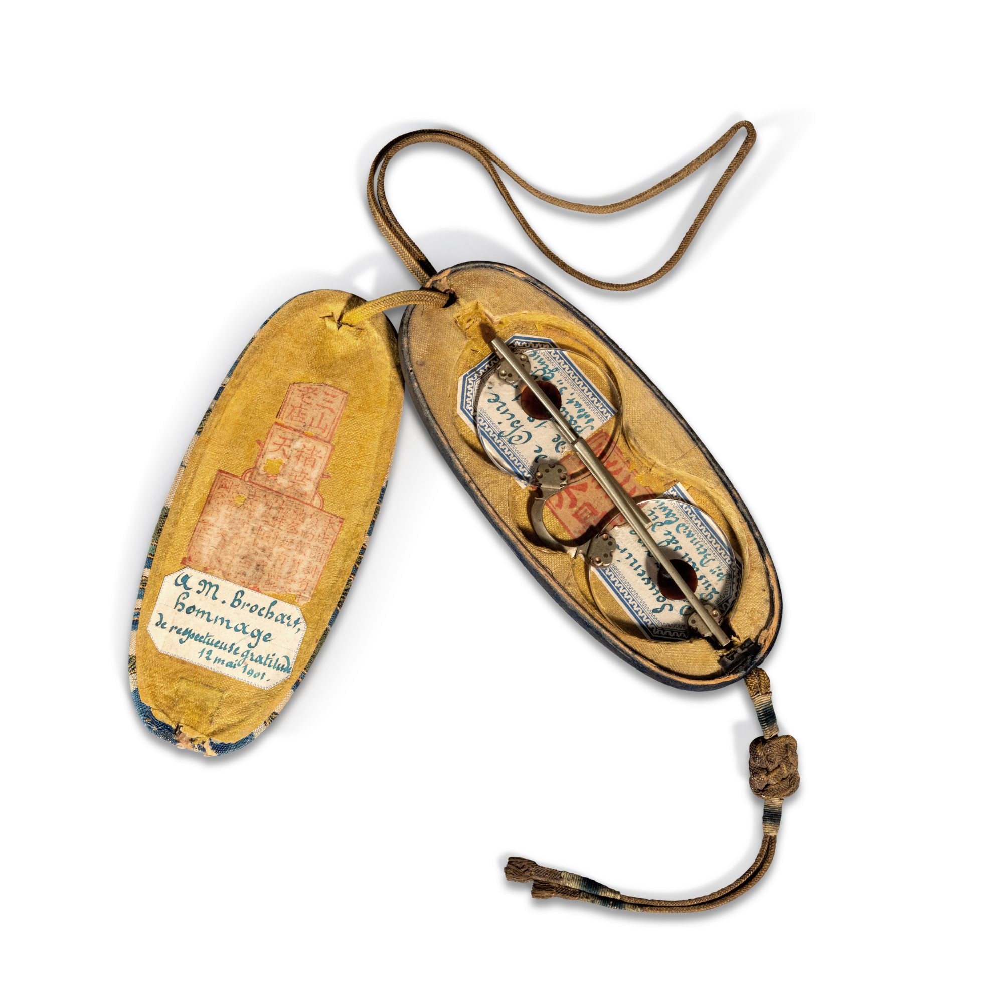 A pair of imperial spectacles set with crystal lenses, Qing dynasty ...