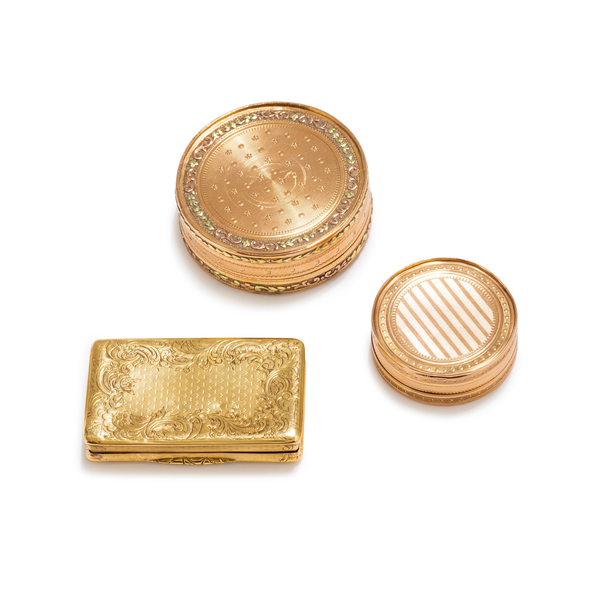 Three gold snuff boxes, Paris, late 18th century and later | Trois ...