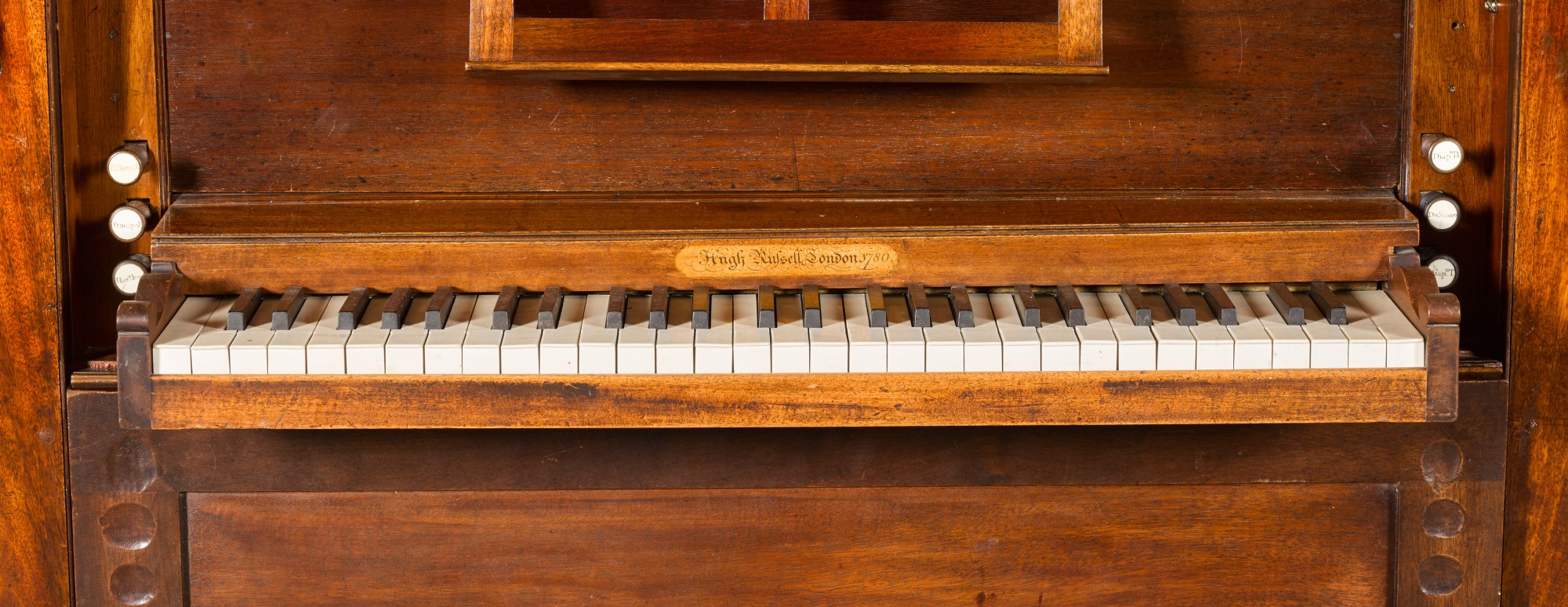 A George III mahogany chamber organ by Hugh Russell, 1780 | Royal ...