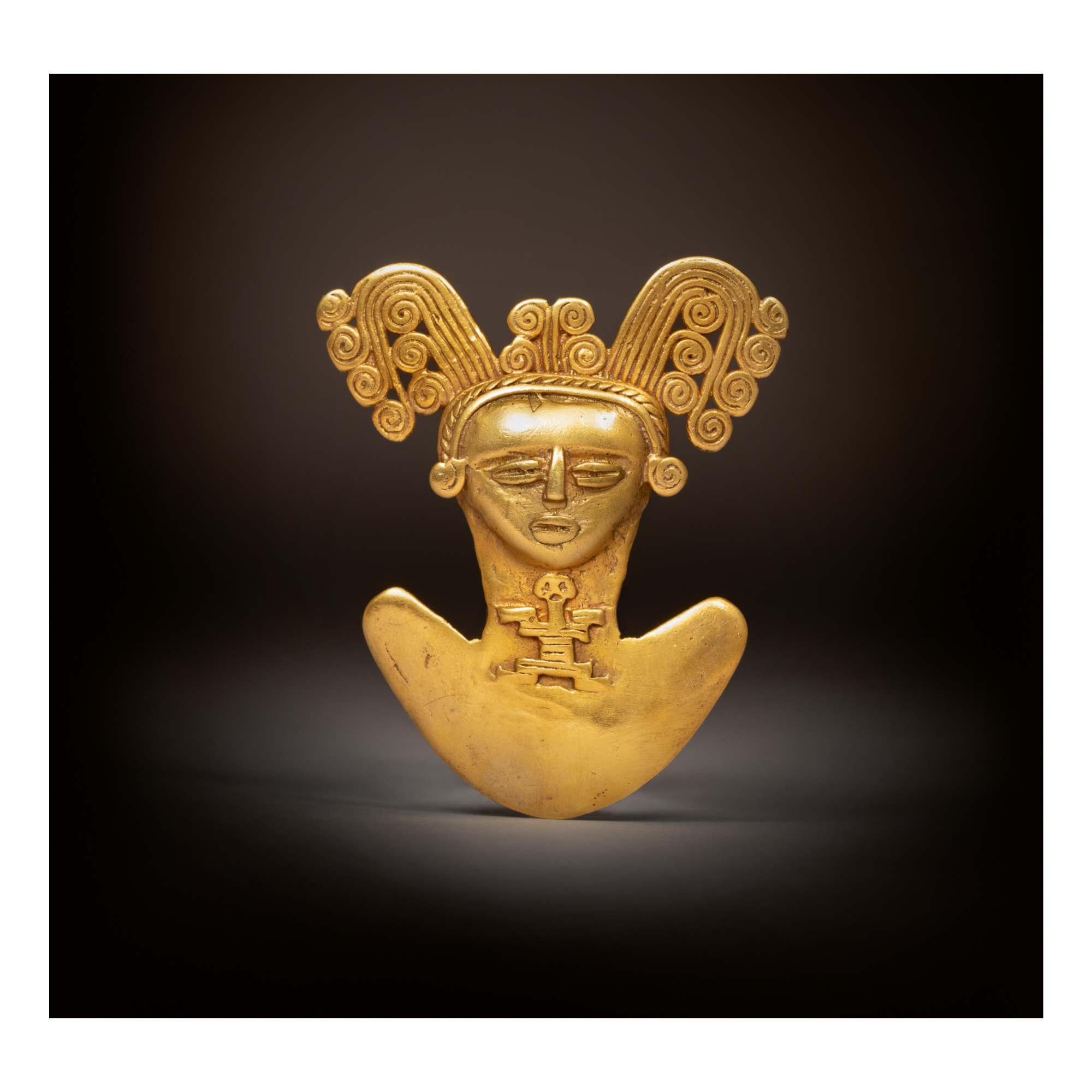 TOLIMA GOLD FIGURAL PENDANT CIRCA AD 500-1000 | Art of Africa, Oceania ...
