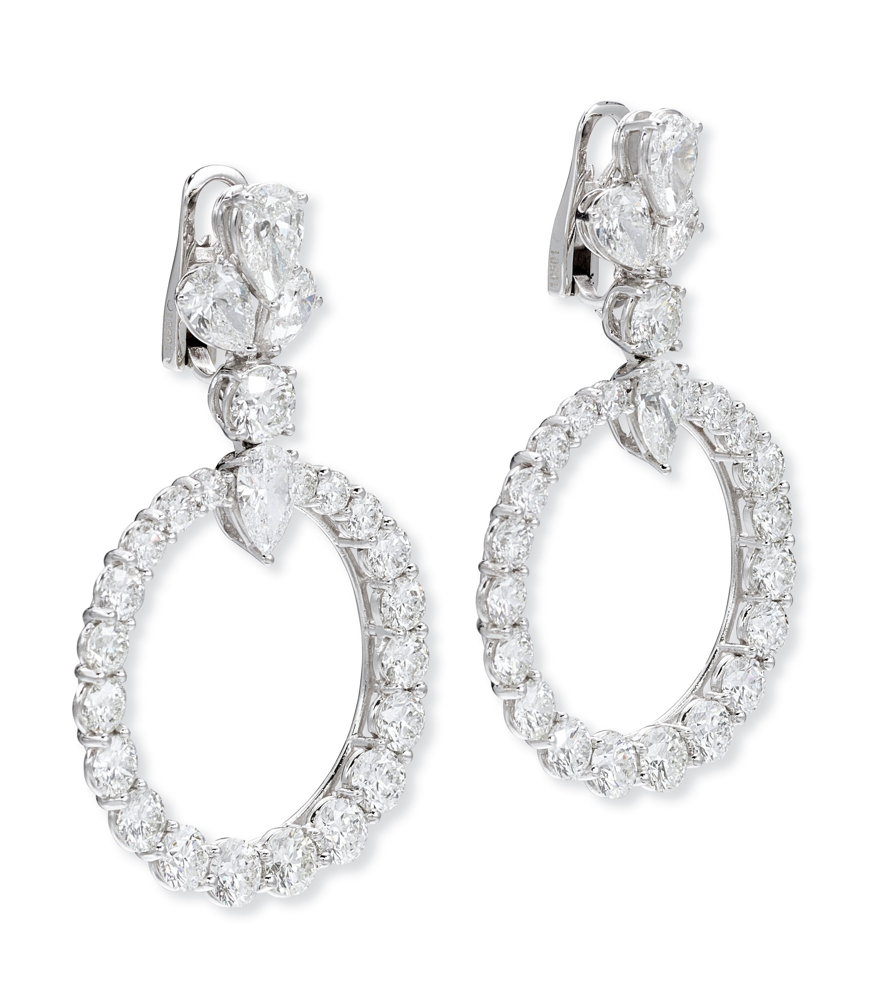 GRAFF | 'GYPSY' PAIR OF DIAMOND PENDENT EAR CLIPS | 格拉夫 | 'Gypsy ...