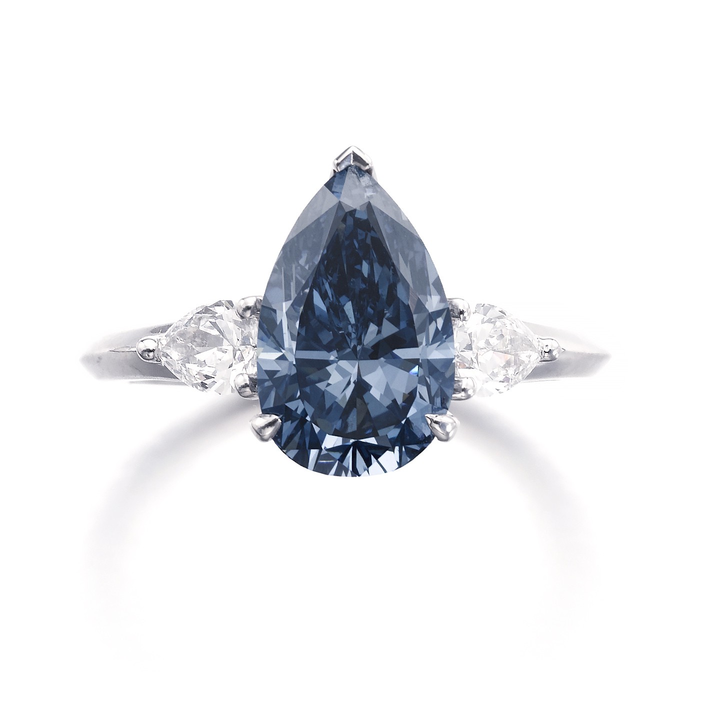 Graff | Fine fancy deep blue diamond ring | 格拉夫 | 深彩藍色鑽石戒指 ...