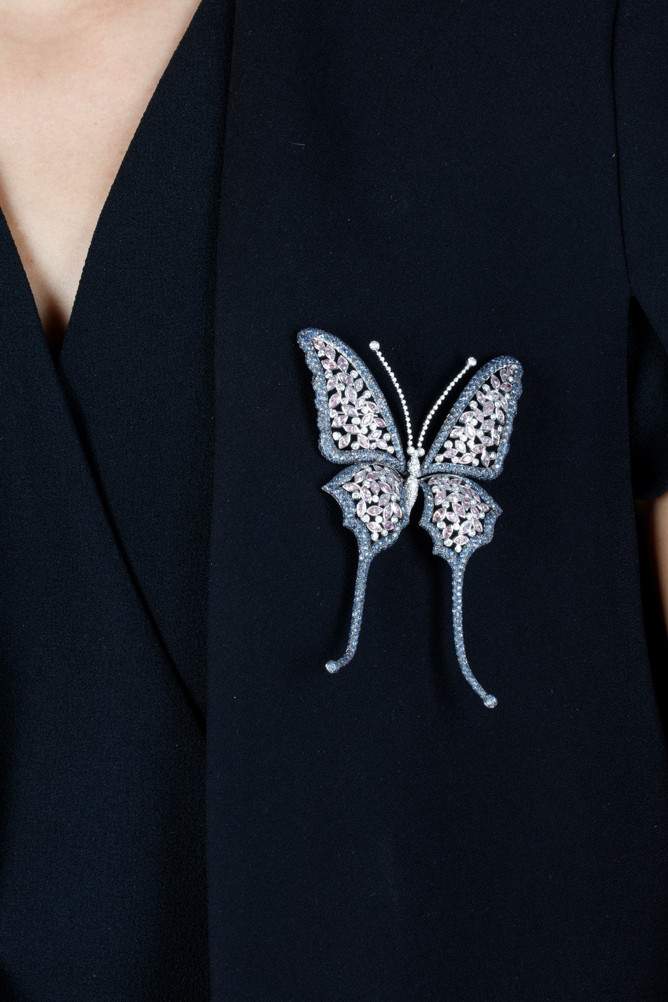 CHOPARD I COLOURED DIAMOND AND SAPPHIRE BROOCH FROM THE ANIMAL WORLD ...