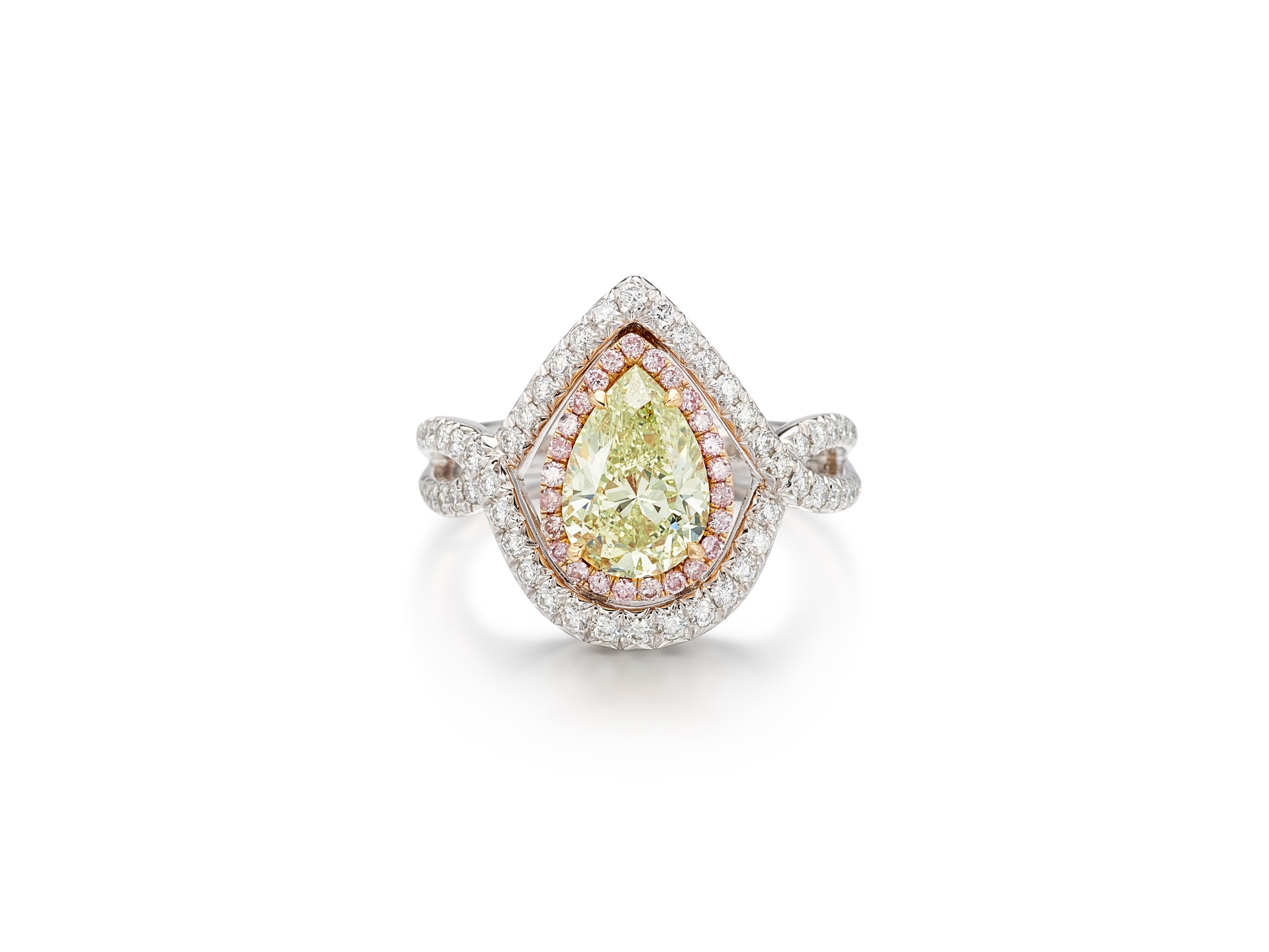Fancy Intense Yellow-Green Diamond and Diamond Ring | 1.90克拉 梨形 濃彩黃綠色鑽石 ...