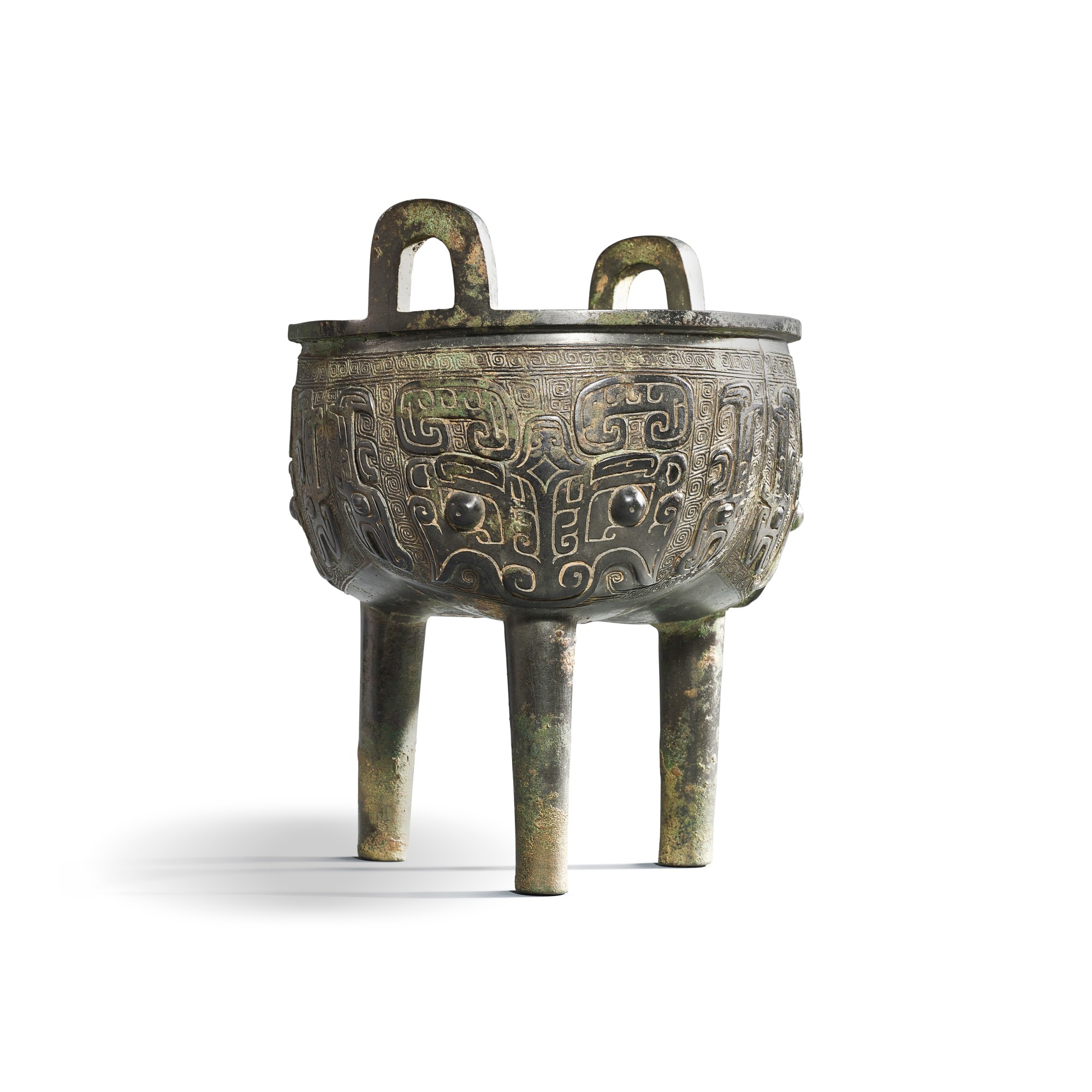 An inscribed archaic bronze ritual food vessel (Liding), Late Shang ...