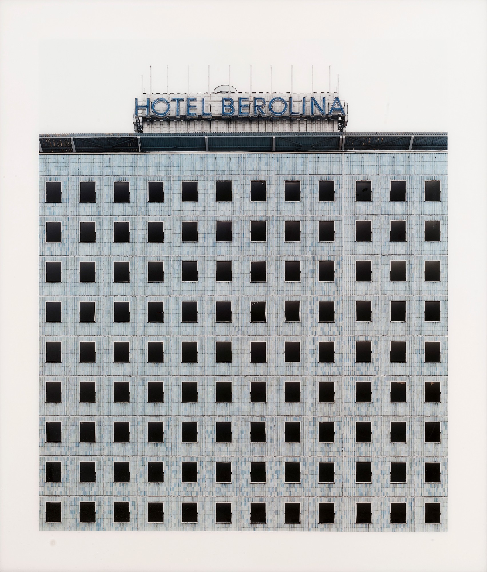 FRANK THIEL | STADT 5/02/A, (BERLIN), 1996 | Eclectic | Paris | 2020 ...