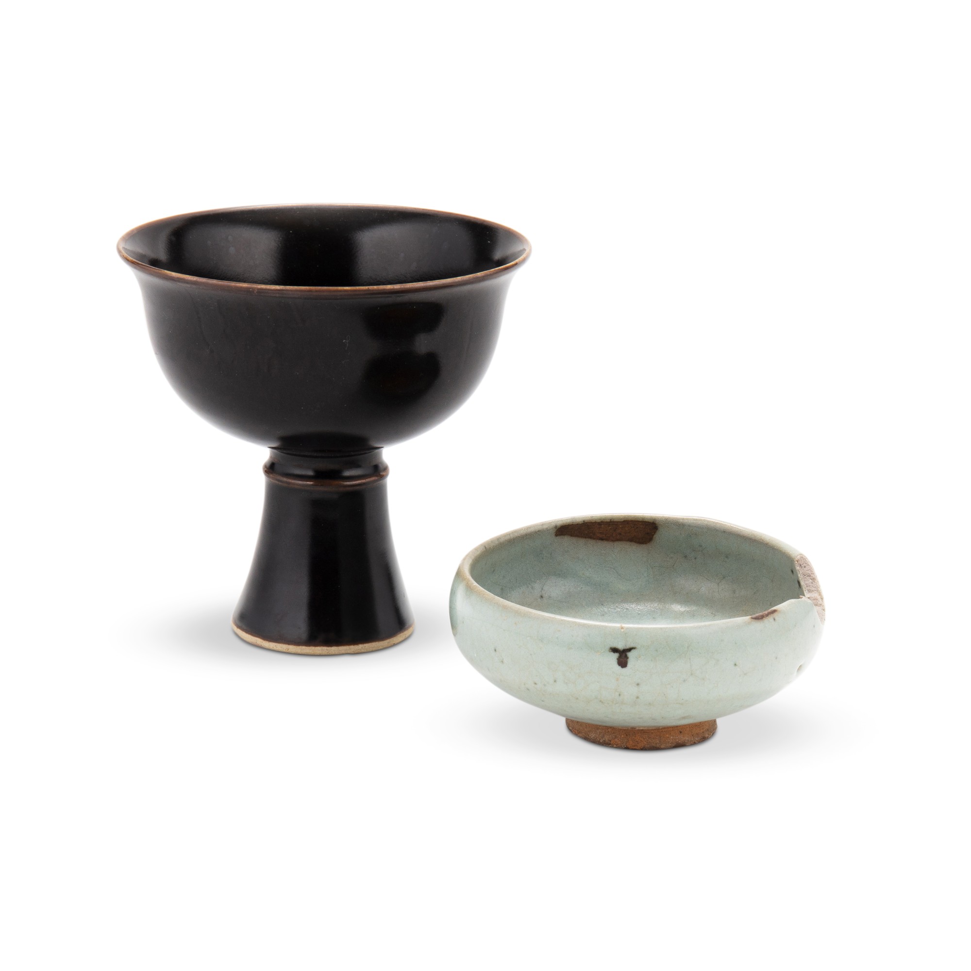 A ‘jun’ bowl and a black-glazed stembowl Song-Yuan dynasty and Qing ...
