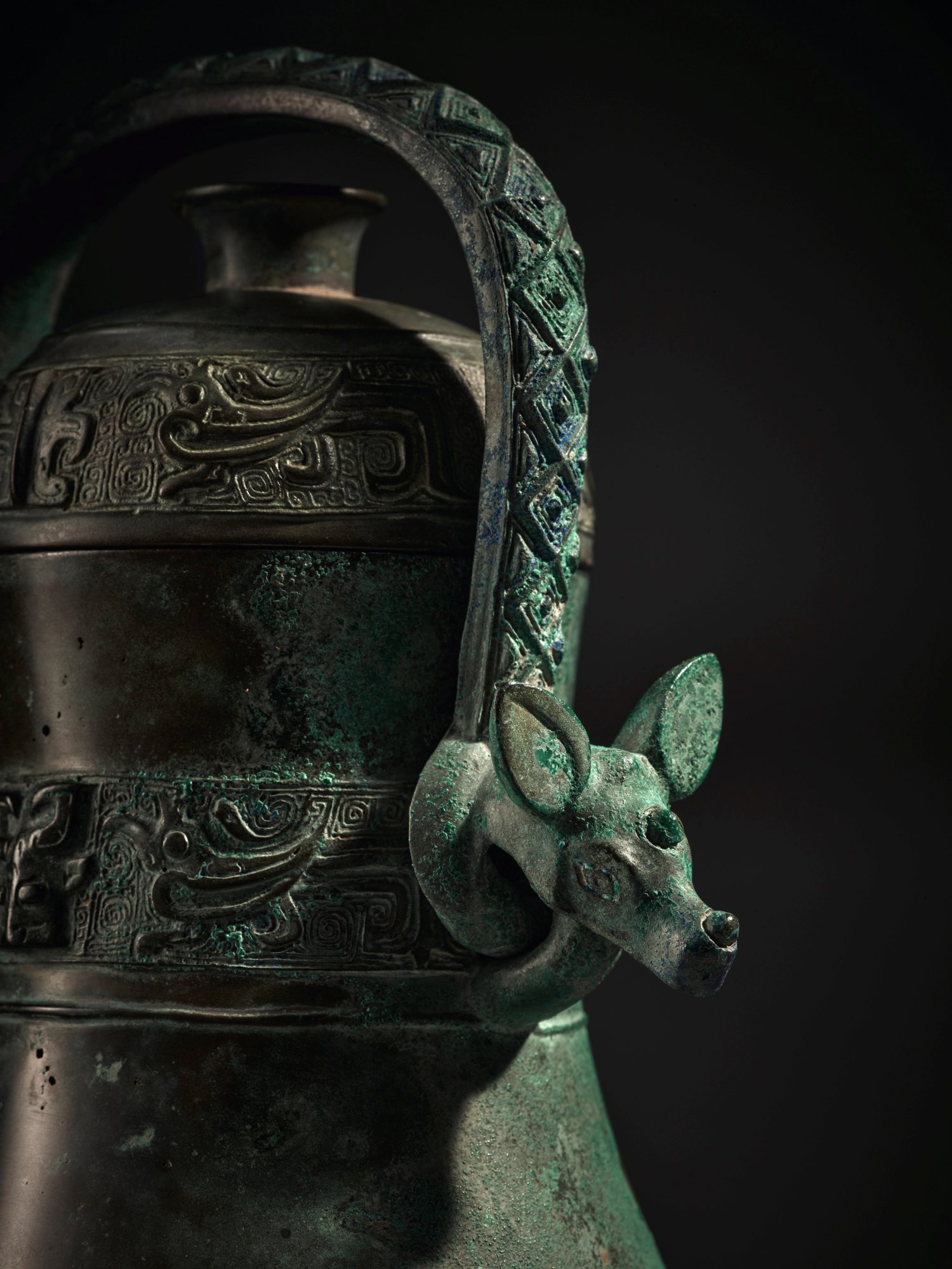 The Fu Ding You, Late Shang / Early Western Zhou dynasty | 商末 / 西周初 父丁卣 ...