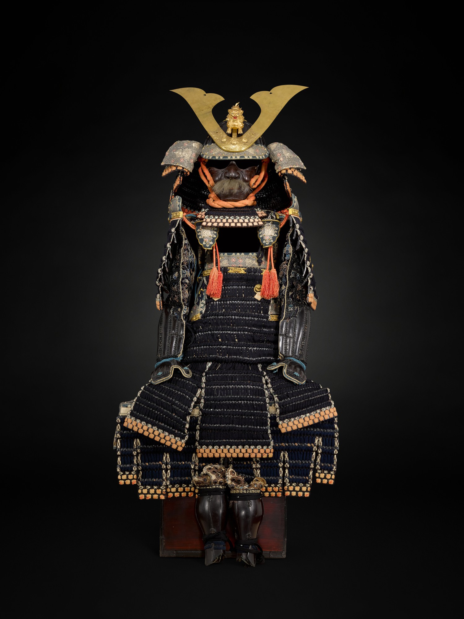 A honkozane do-maru gusoku [armour] | Edo period, 18th century | The ...