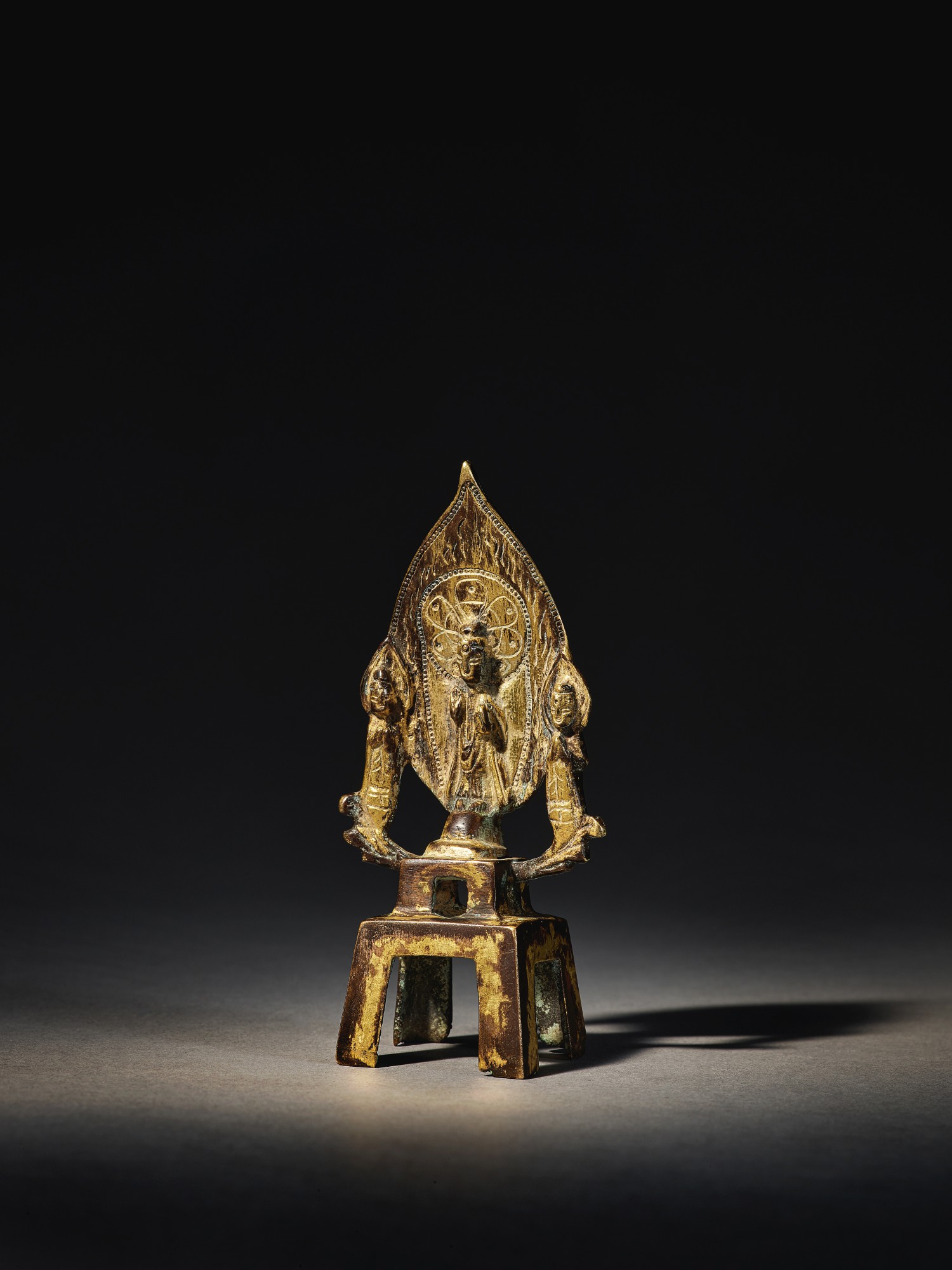A gilt-bronze Buddhist triad Northern Wei dynasty | 北魏 鎏金銅一佛二菩薩立像 ...