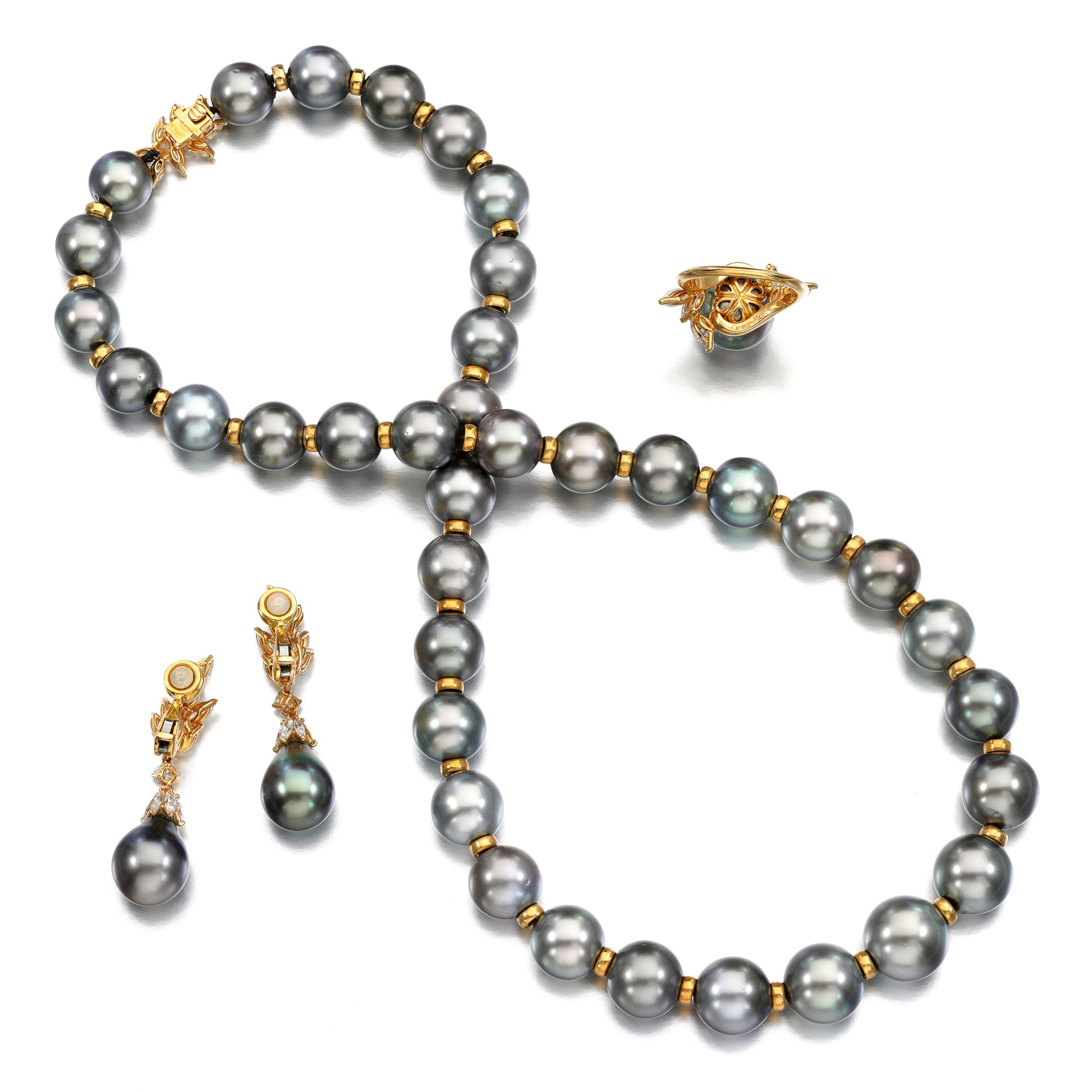Cultured pearl and diamond parure, 1960s | Fine Jewels | 2022 | Sotheby's