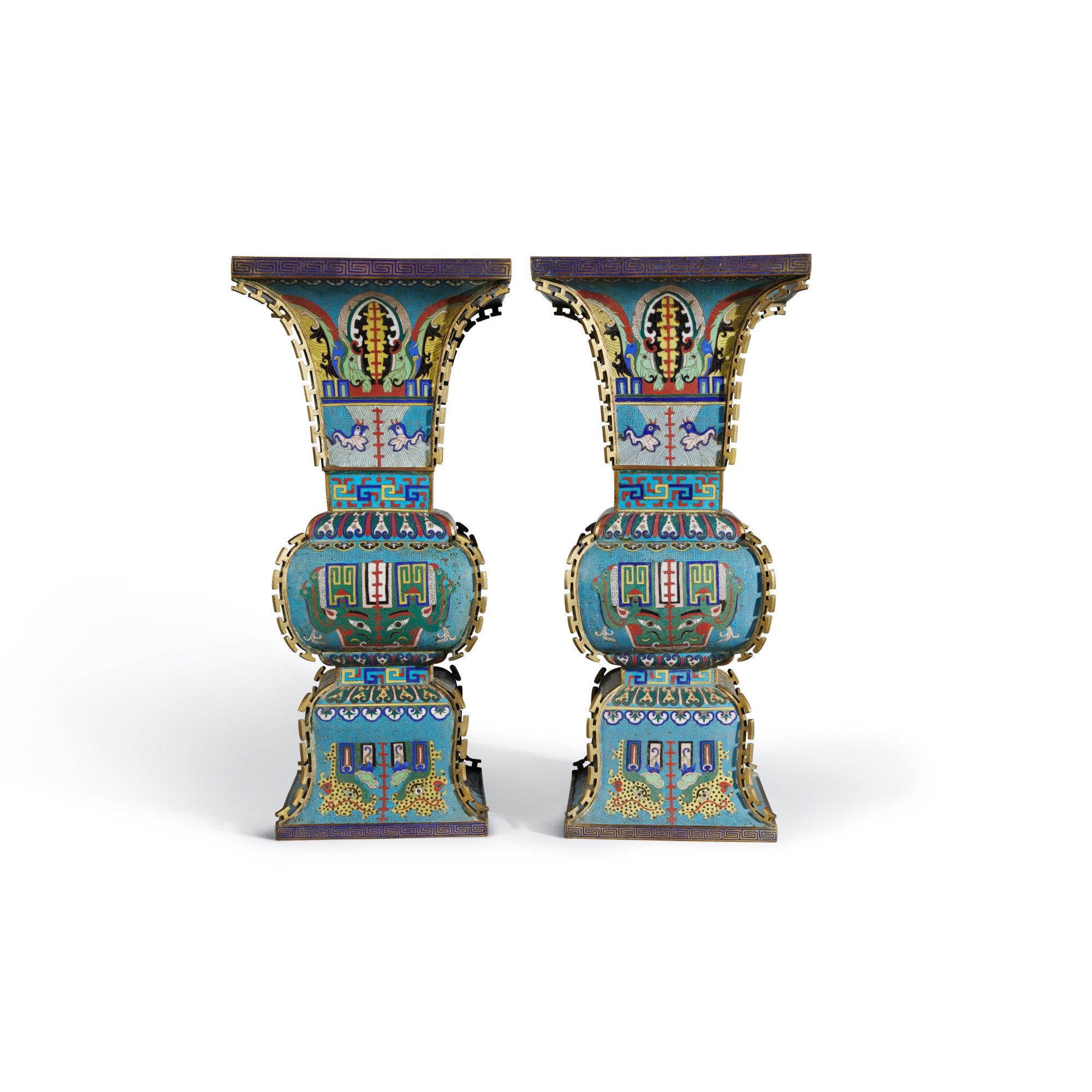 A Pair of Chinese Cloisonné Enamel Beaker Vases, Late Qing Dynasty | 清末 ...