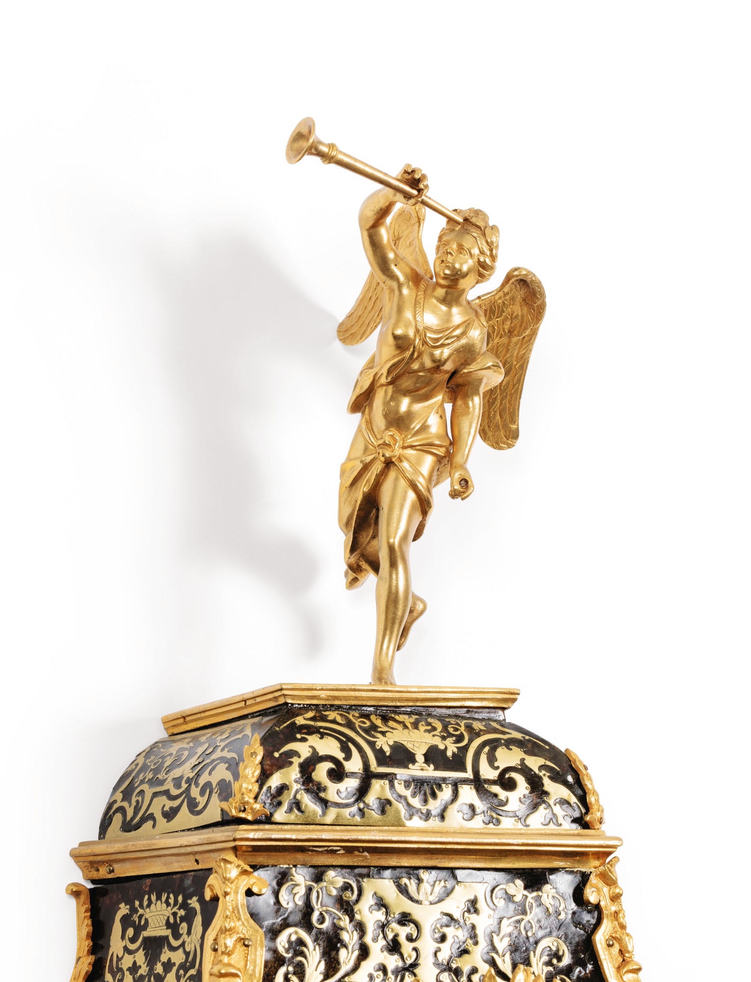 A GILT-BRONZE-MOUNTED TORTOISESHELL AND BRASS MARQUETRY CARTEL CLOCK ...