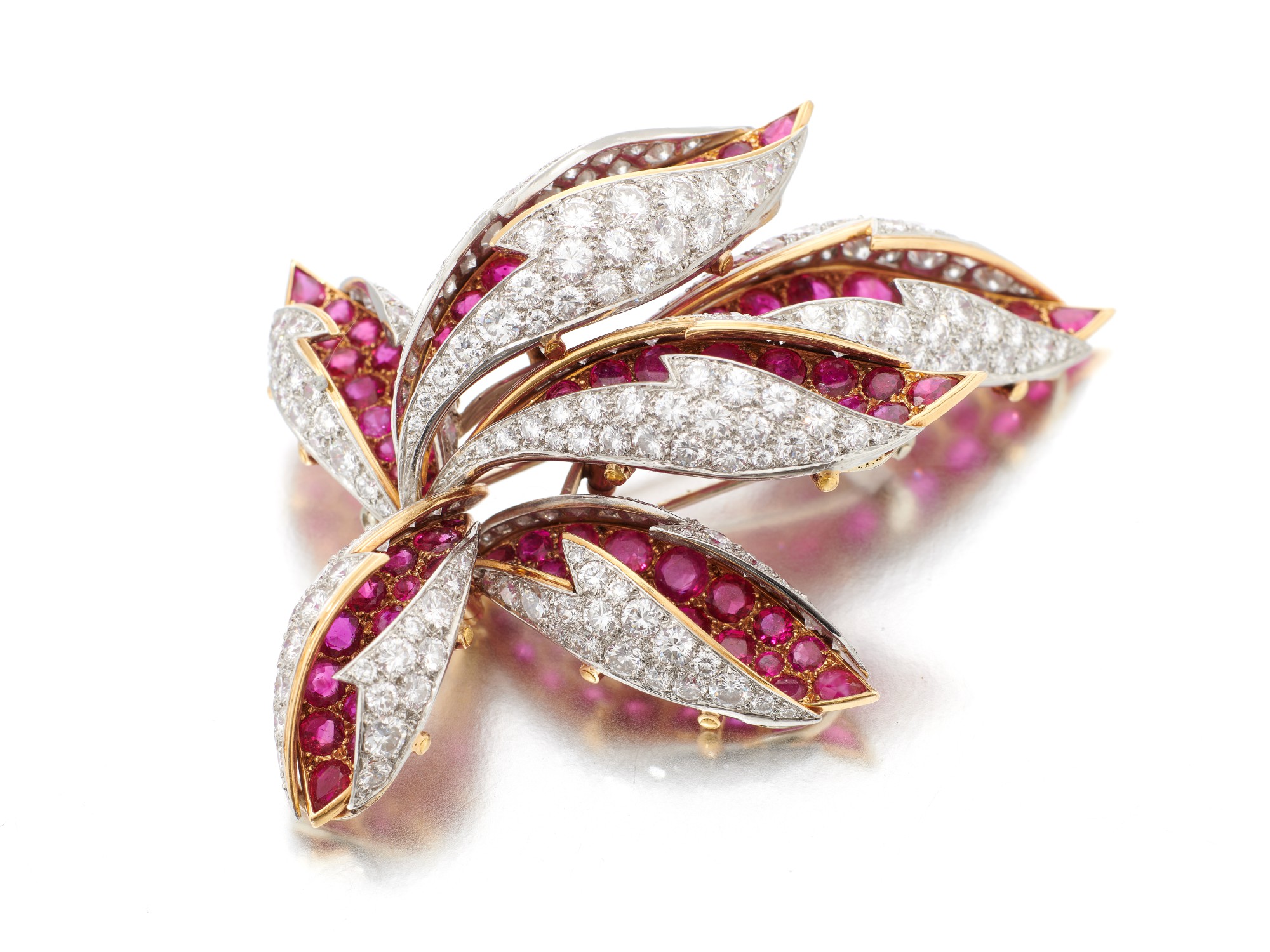 CARTIER | RUBY AND DIAMOND BROOCH (SPILLA IN RUBINI E DIAMANTI) | The ...