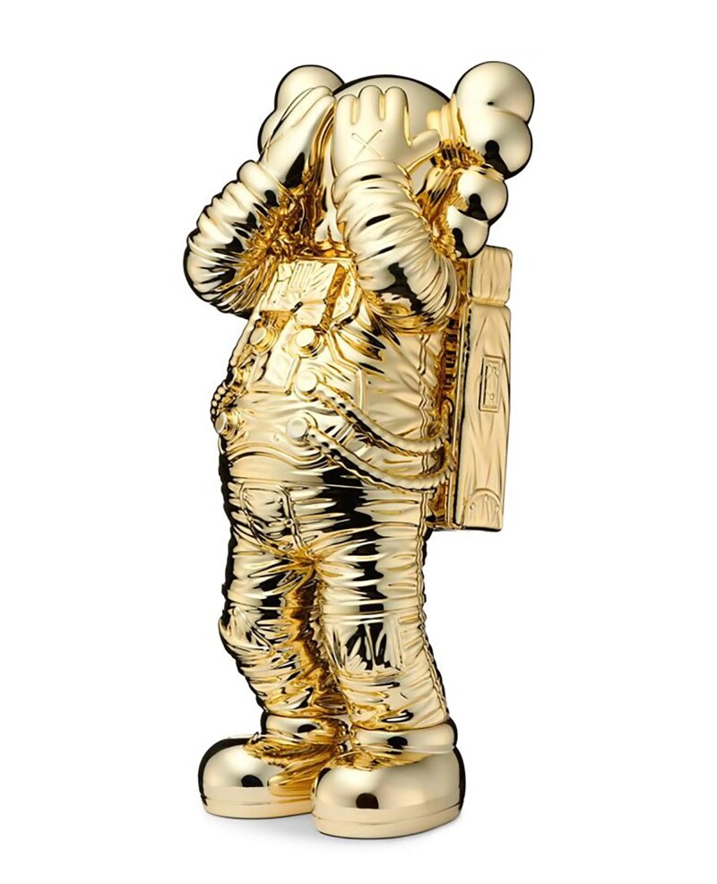 KAWS, AllRightsReserved Limited Gold Holiday SPACE Companion Available ...